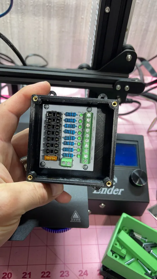 custom fuse box by Hobby guy garage | Download free STL model ...