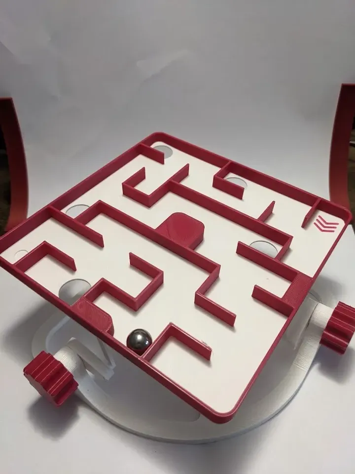 Marble-Maze with holes by HeiLaut | Download free STL model ...