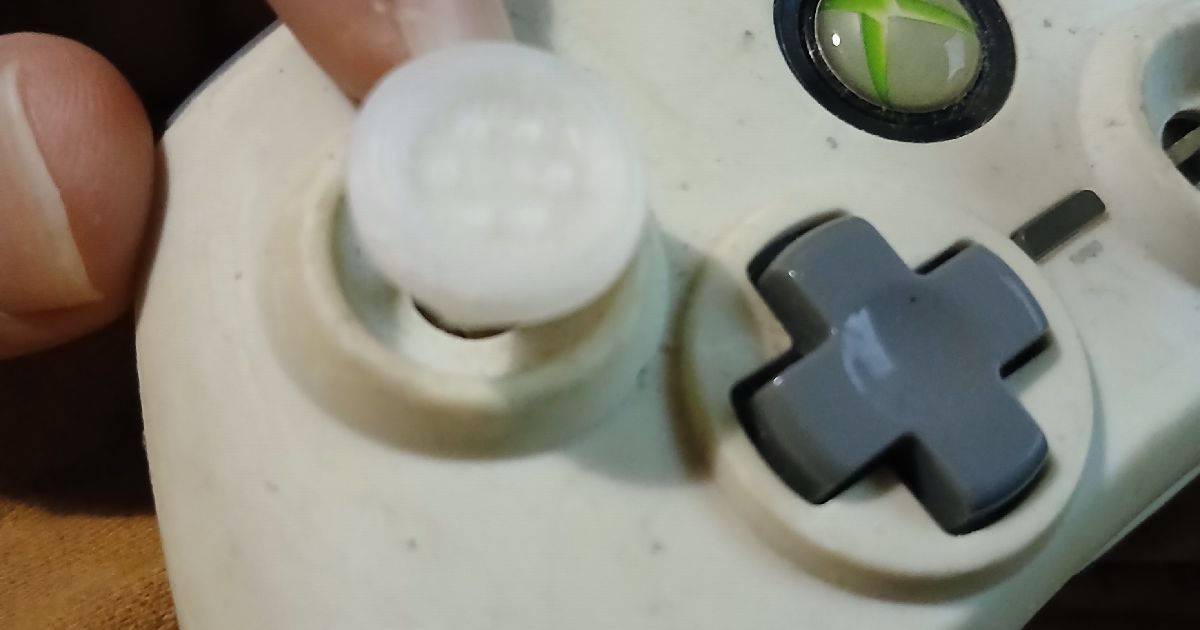 small thumbstick for controllers by Heikki Aho | Download free STL ...