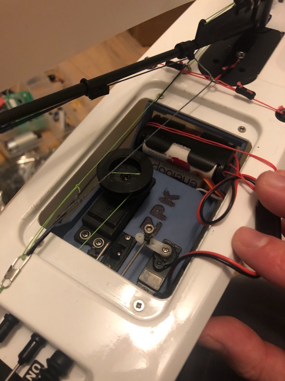 DF65 RC Sailboat Cockpit – Upgraded Replacement por ZPK | Descargar ...