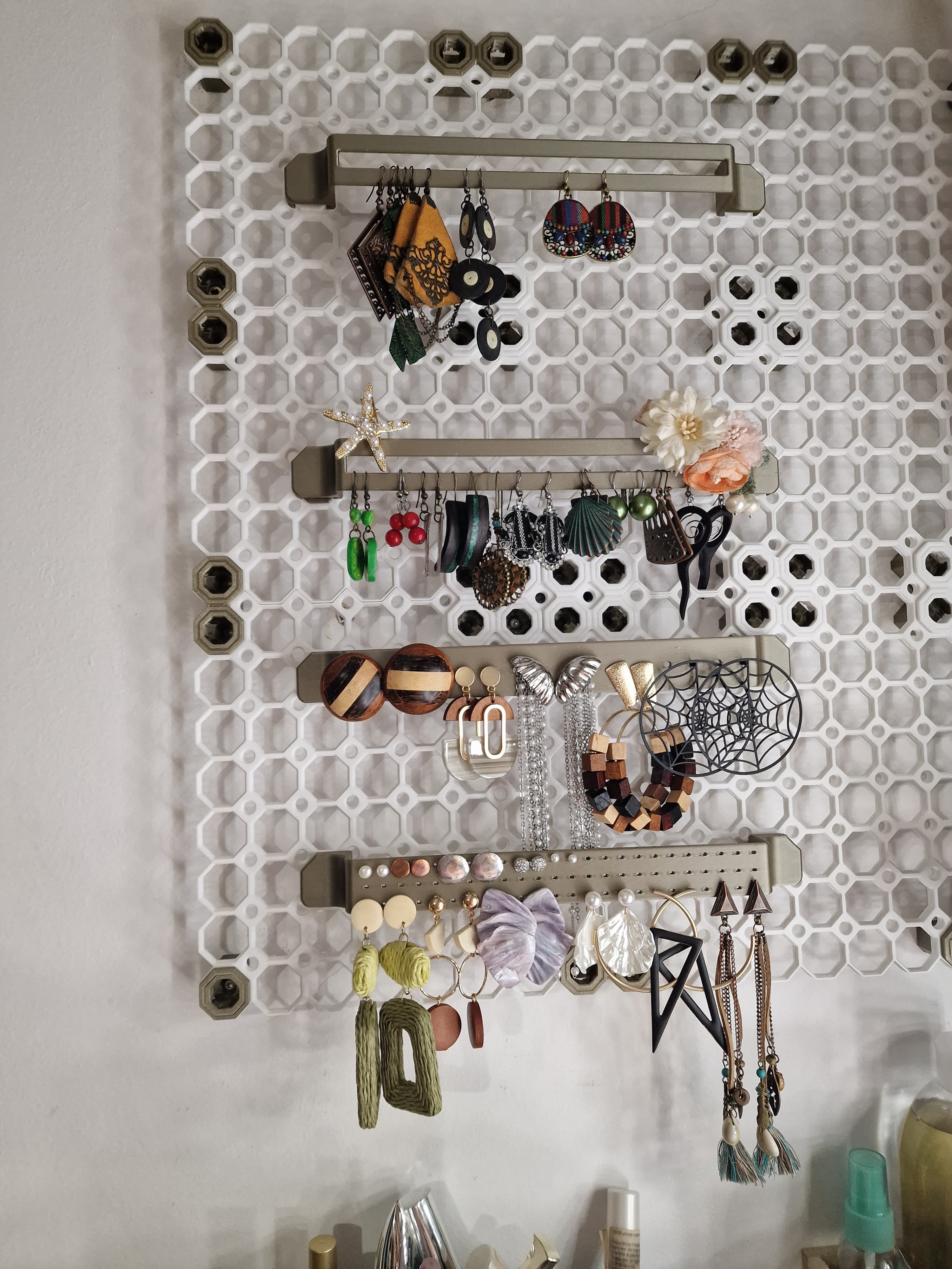 Multiboard Jewelry Storage System by CMYKraftshop | Download free STL ...