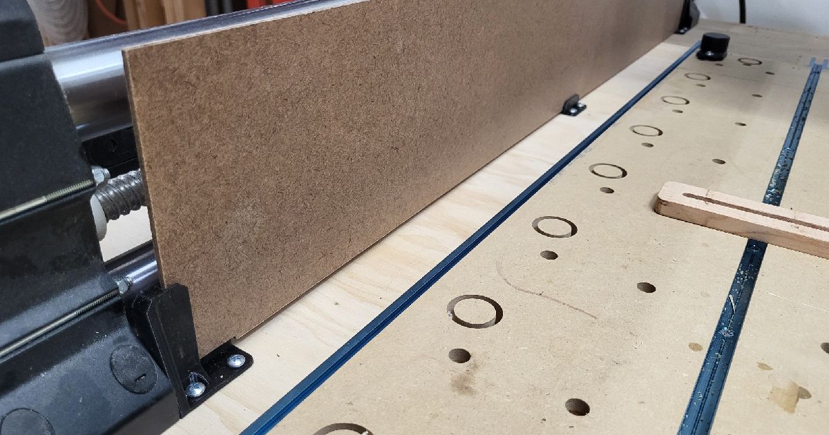 Onefinity CNC Chip Guard Brackets par WDNick | Téléchargez gratuitement ...