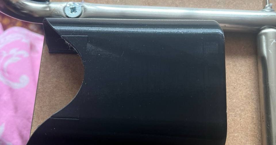 mouse under the table holder by ___uWu___ | Download free STL model ...