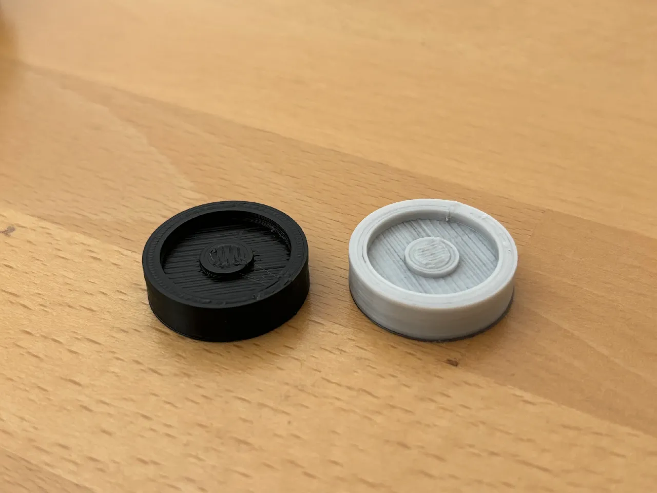 Checkers, set of twelve pieces by Honza | Download free STL model ...