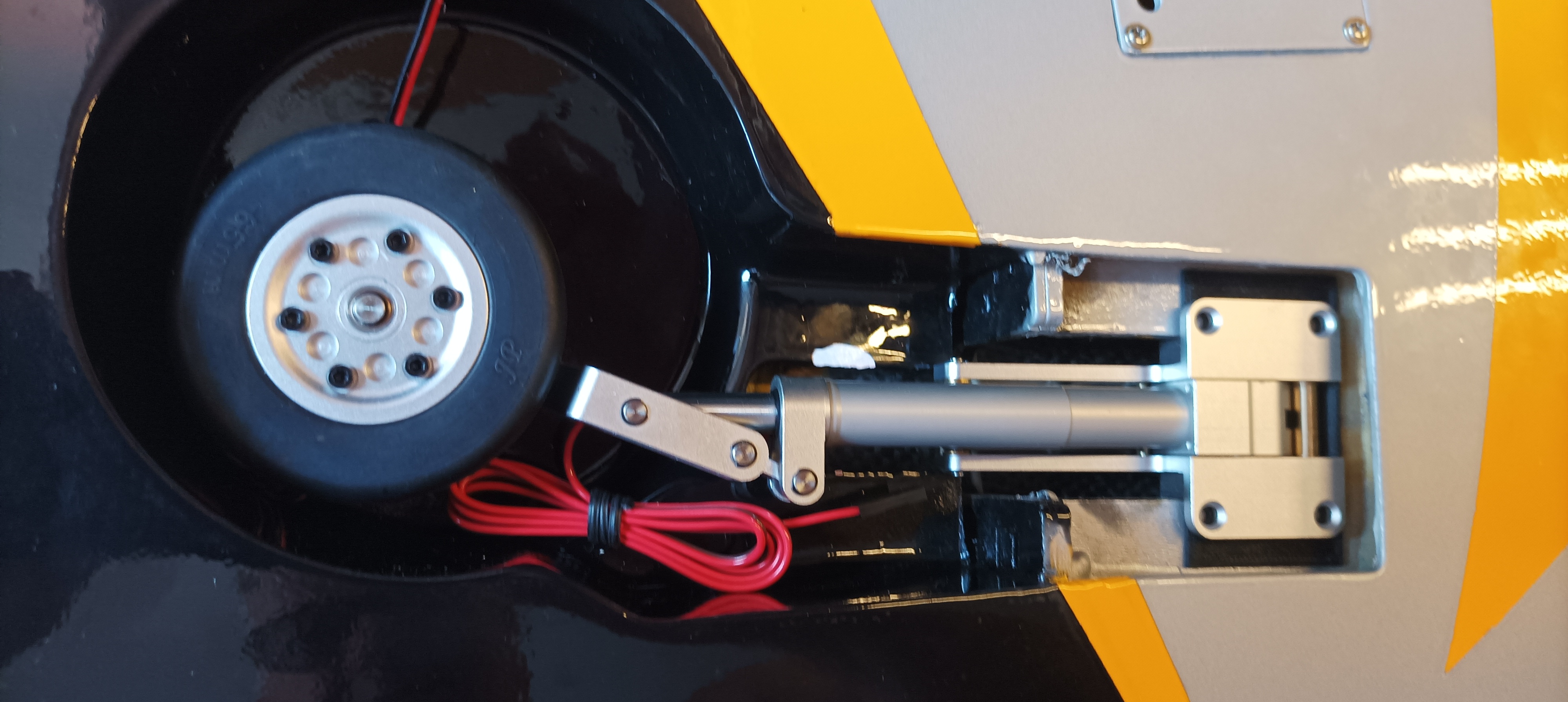 TopRC Odyssey Main and Nose Gear Adaptors for the JP Hobby ER120S ...