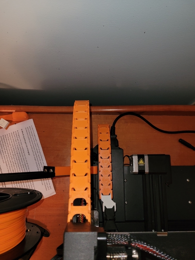 Ender 3 V2 Drag Chain Extruder Mount and Jogged Link by Penitent Hollow ...