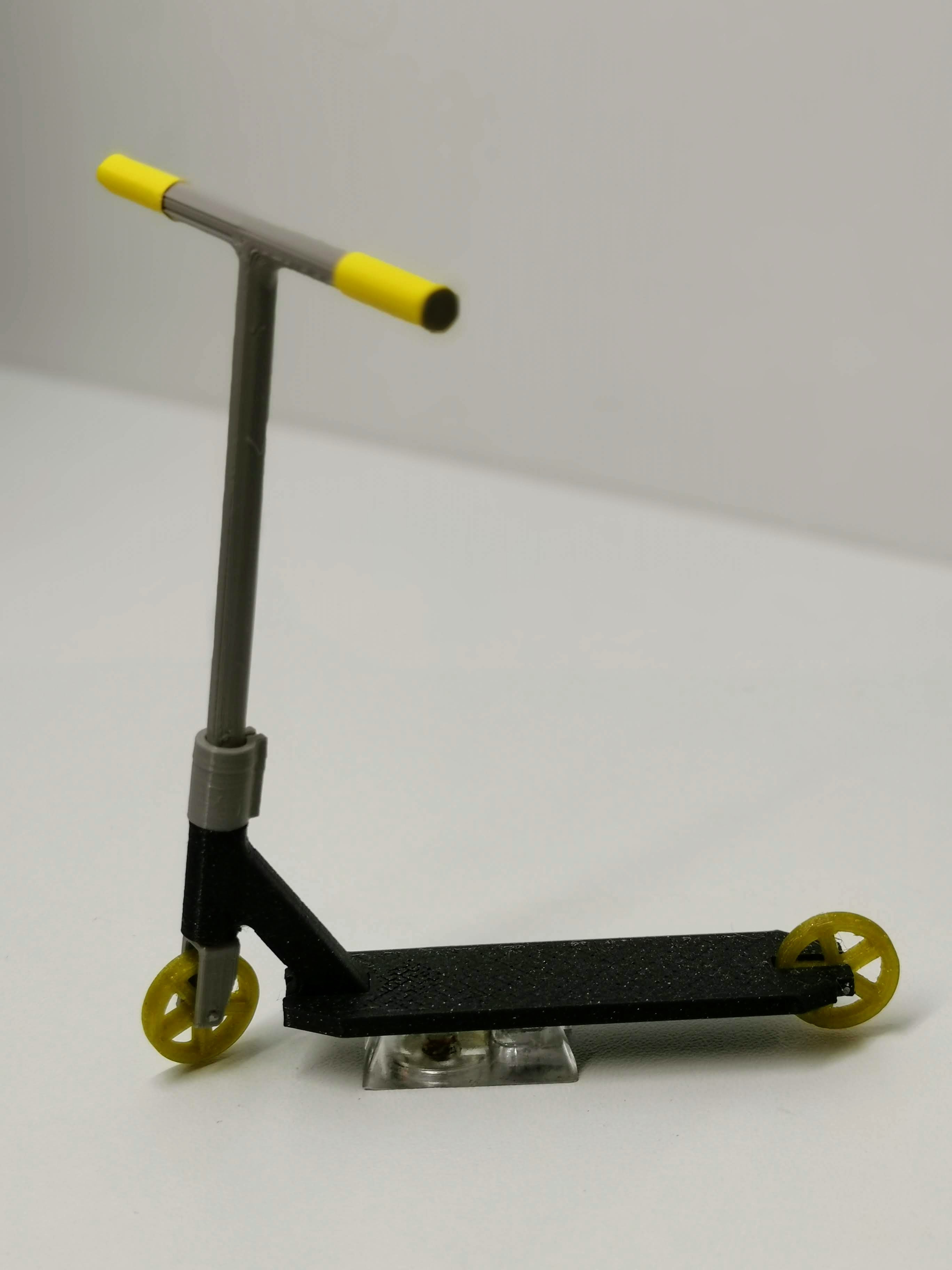 Freestyle finger scooter por tomeck | Descargar modelo STL gratuito ...