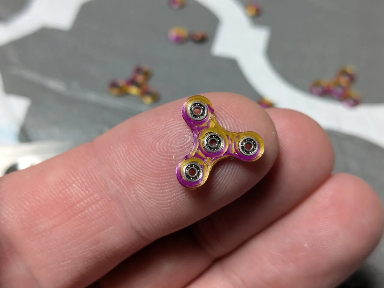 Very Small Fidget Spinner (681 bearings) by drfish | Download free STL ...