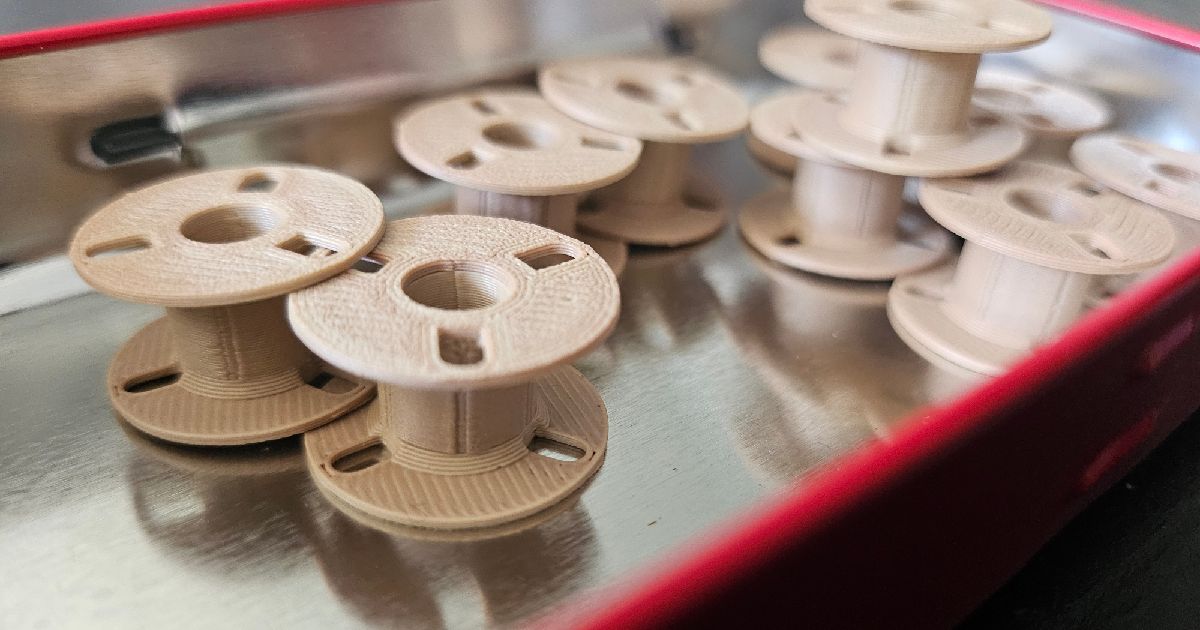 Sewing machine bobbin by Shaka | Download free STL model | Printables.com