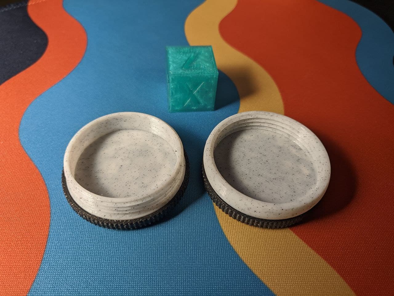 Realistic Oreo container (1:1 Mega Stuf Oreo) von Kunzite | Kostenloses ...