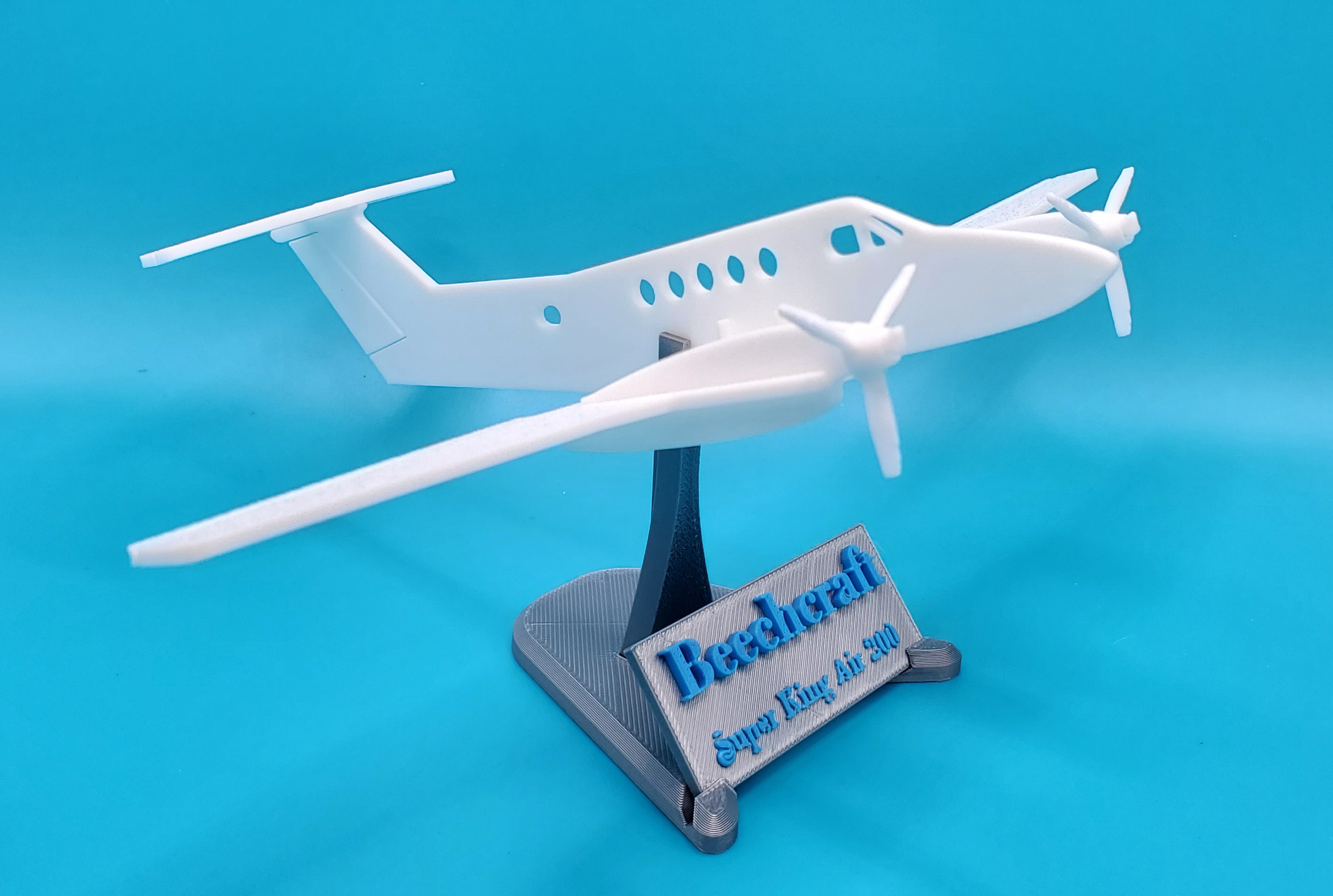 Kit Card Model Stand for 2MM thick models by Fight to Fly Designs ...