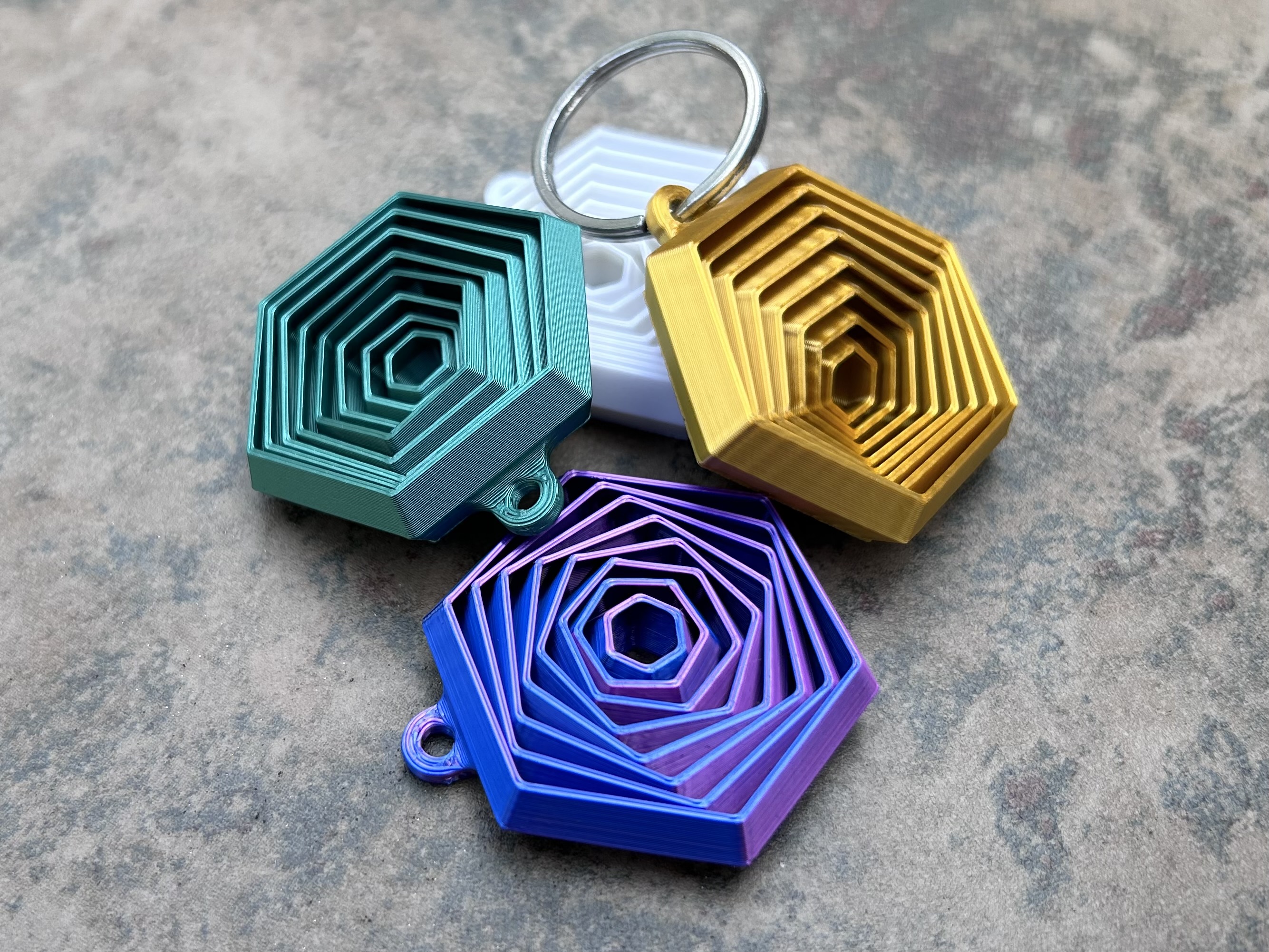 Keychain Hexagon Fidget by LinkDesigns | Download free STL model ...