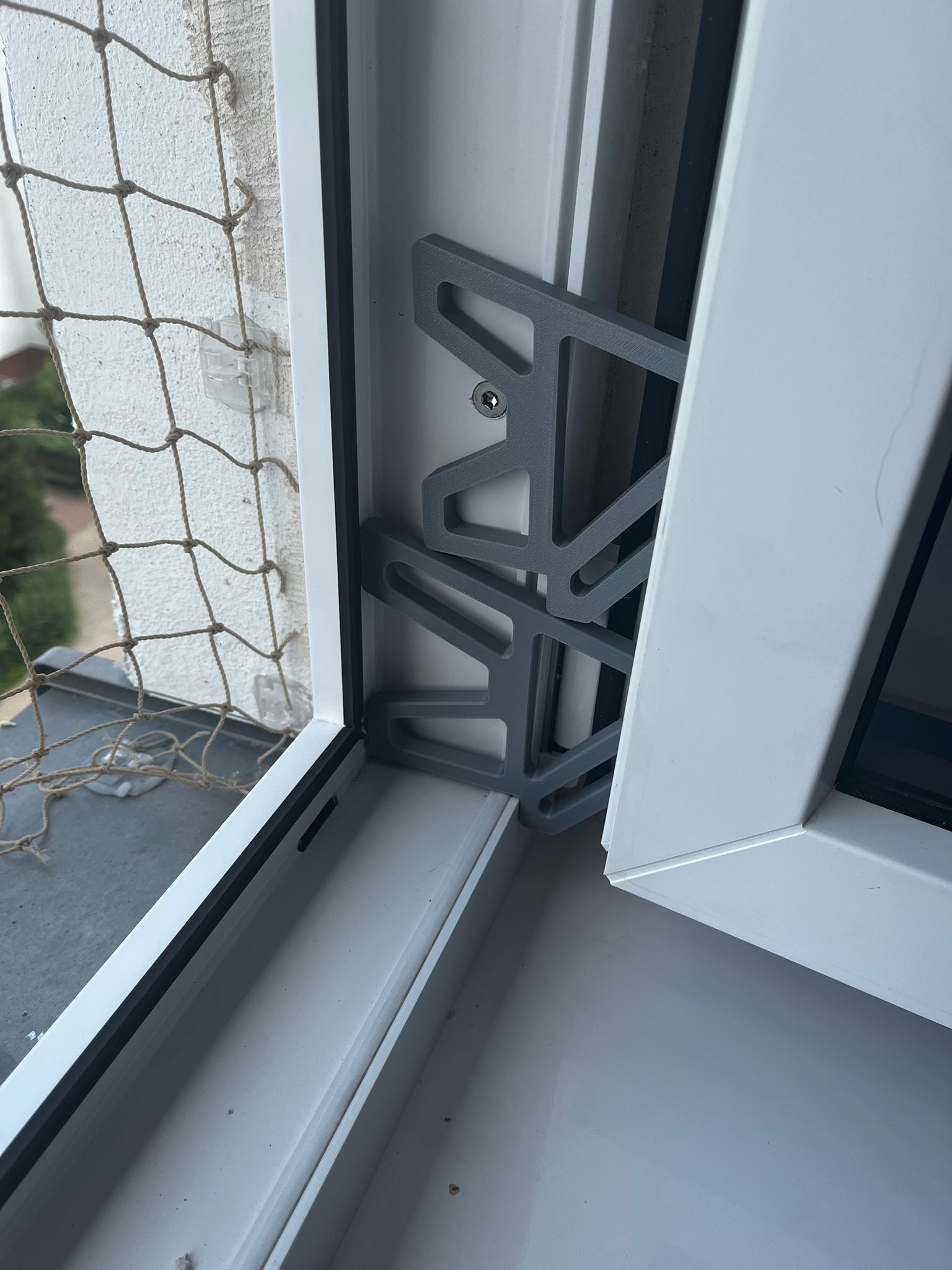 Window_stopper by Przemysław Miszkiel | Download free STL model ...
