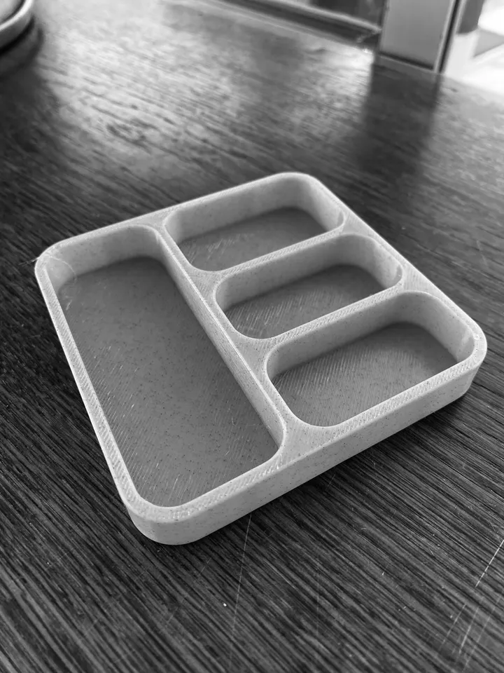 Coin and Banknote Catching Tray by Deltaprints | Download free STL ...
