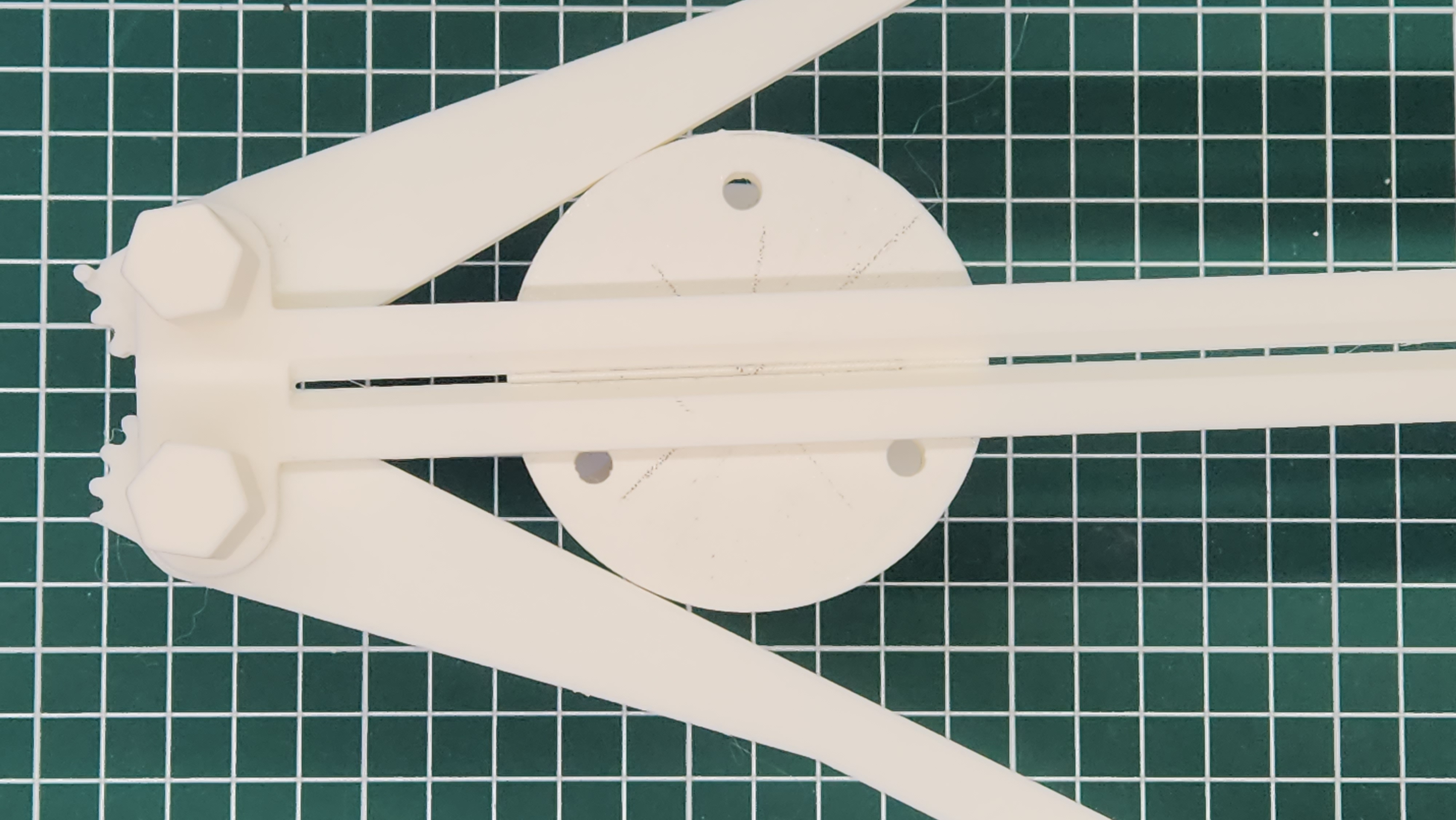 Adjustable Center Finder by Fabio | Download free STL model ...