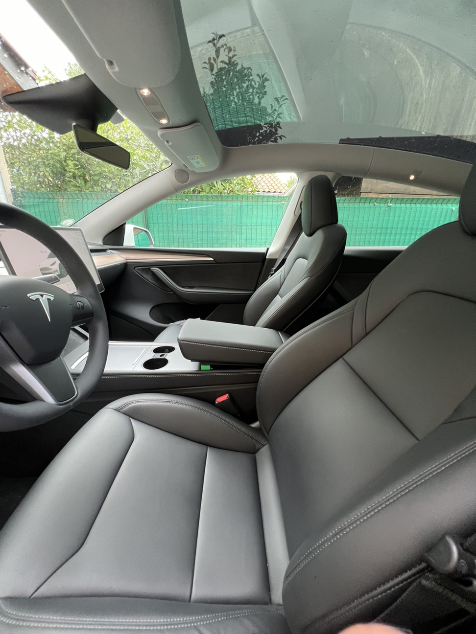 Arm Rest Riser Tesla model Y (Réhausseur accoudoir) by Cedric ...