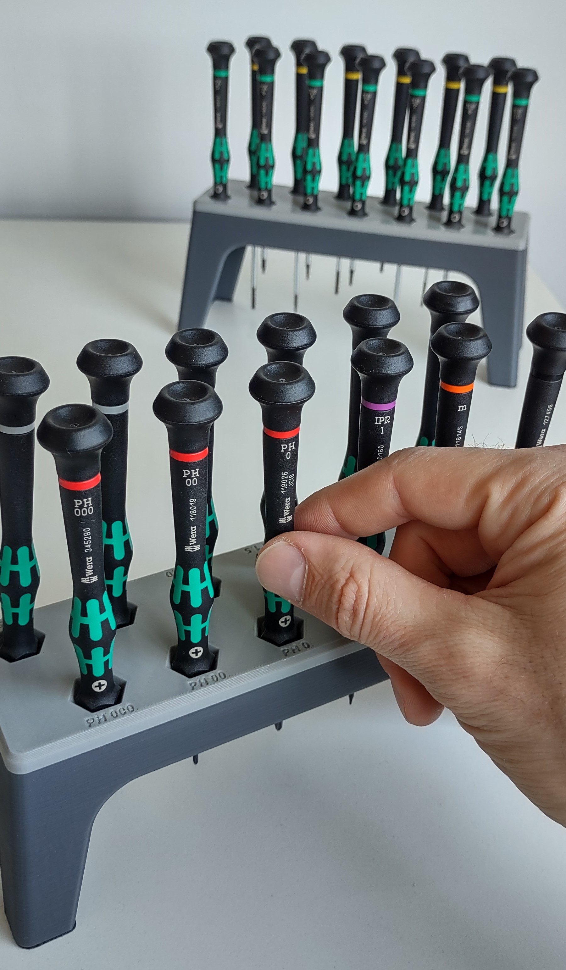 Screw driver stand wera estante para destornilladores by Lucianociri ...
