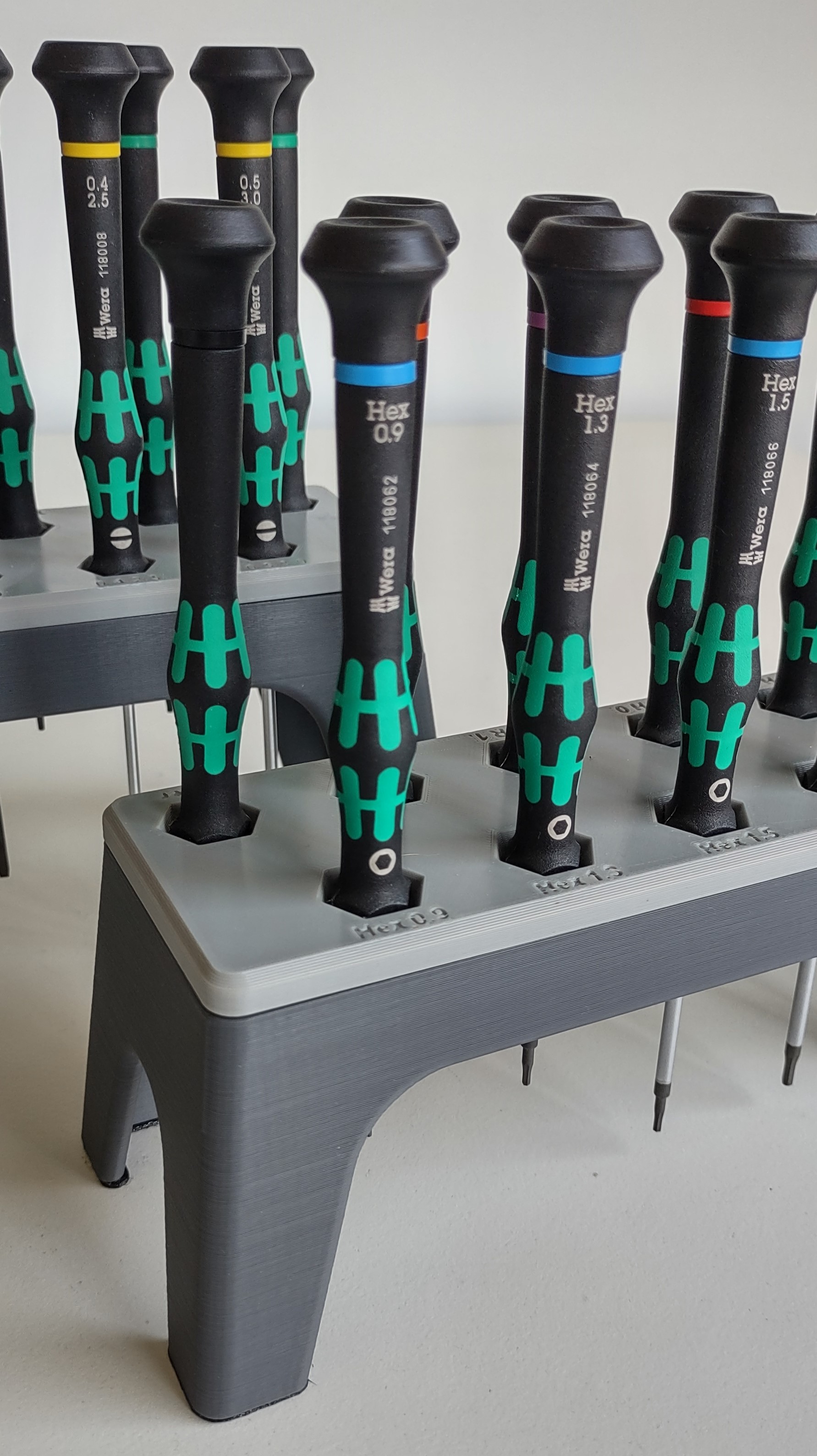 Screw driver stand wera estante para destornilladores by Lucianociri ...
