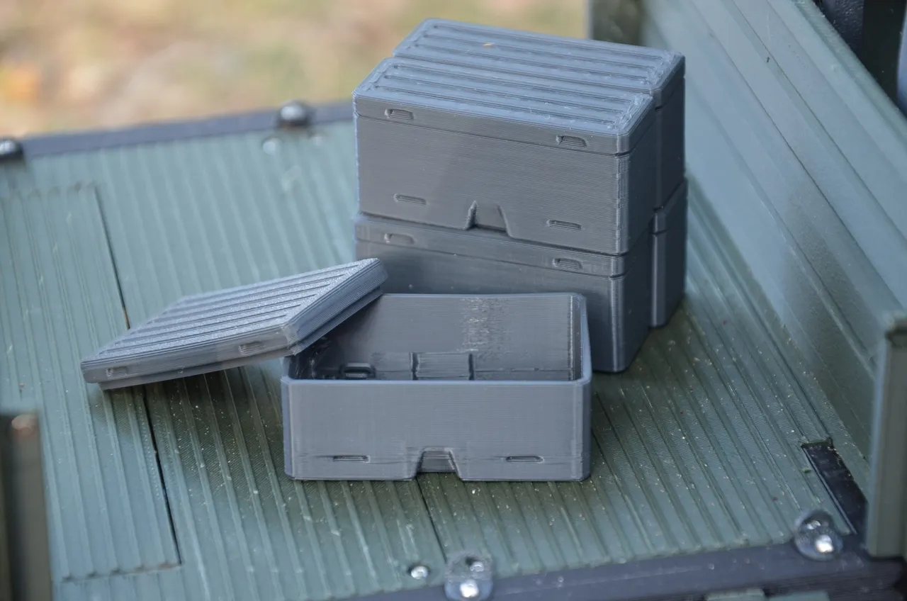 Box Crate Scale 1/10 by firstgizmo | Download free STL model ...