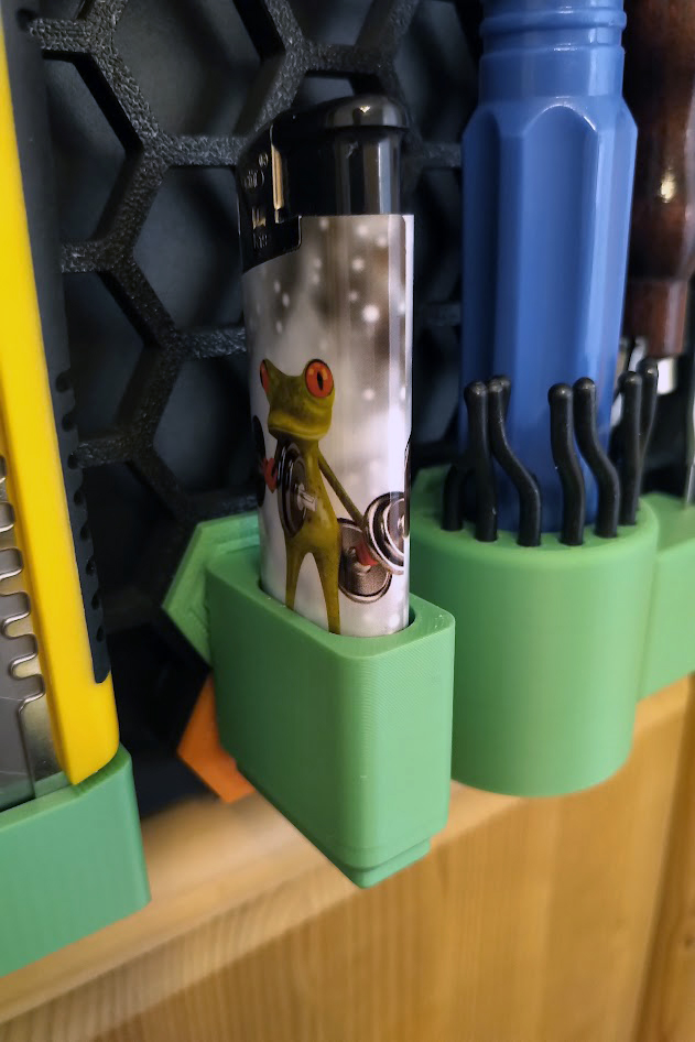 Lighter stand for HSW by HAL9000 | Download free STL model | Printables.com