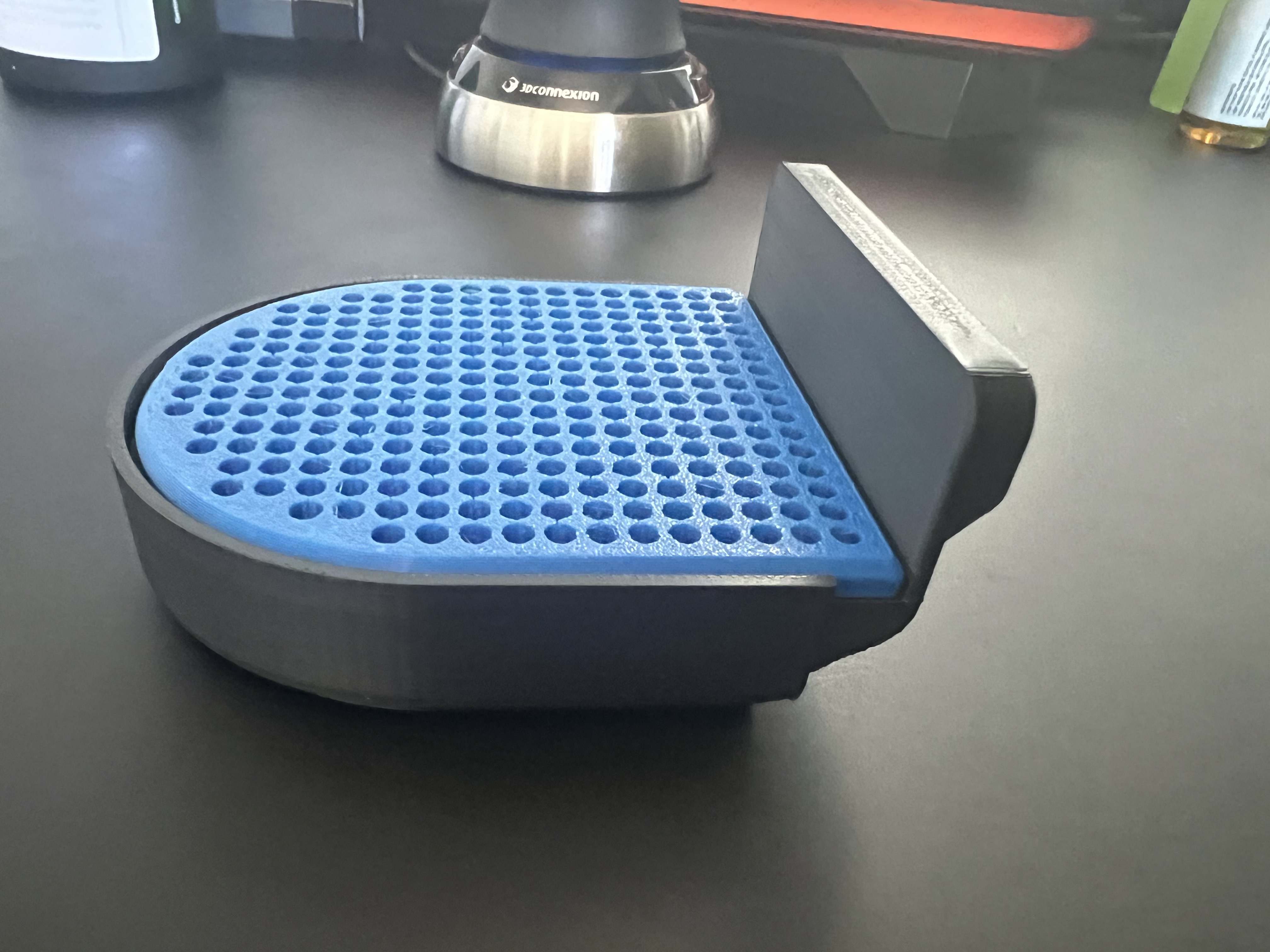 Nespresso Essenza mini drip tray by Silviu Tanase | Download free STL ...
