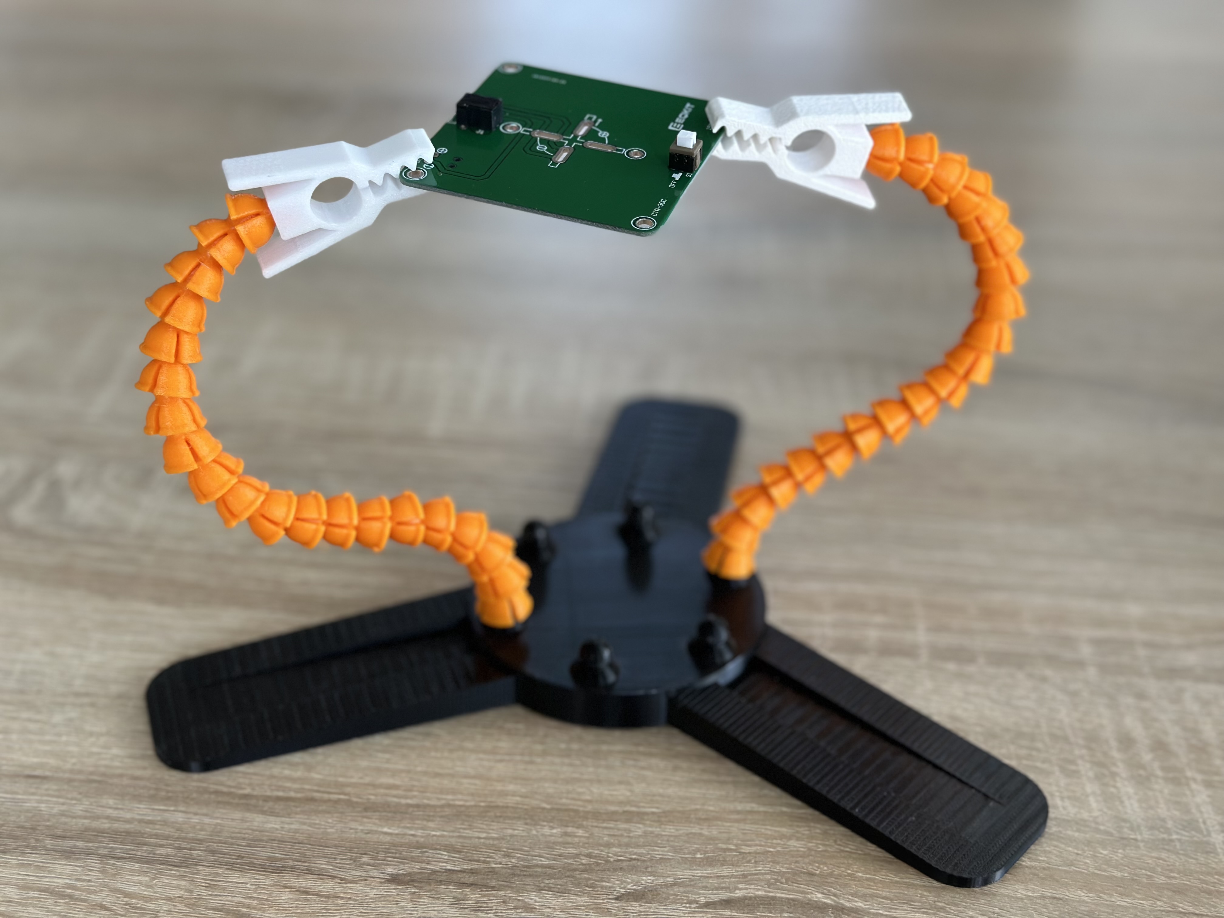Soldering Flexible Arms 2.0 by 3Dmar | Download free STL model ...