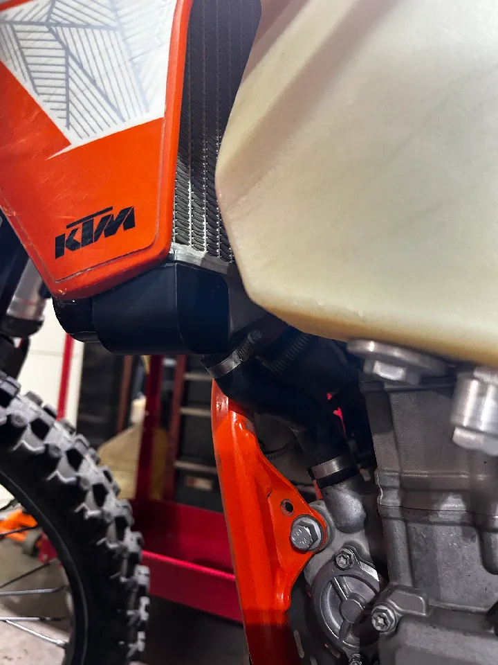 KTM 500 Lower Radiator Guards by RyanA381 | Download free STL model ...
