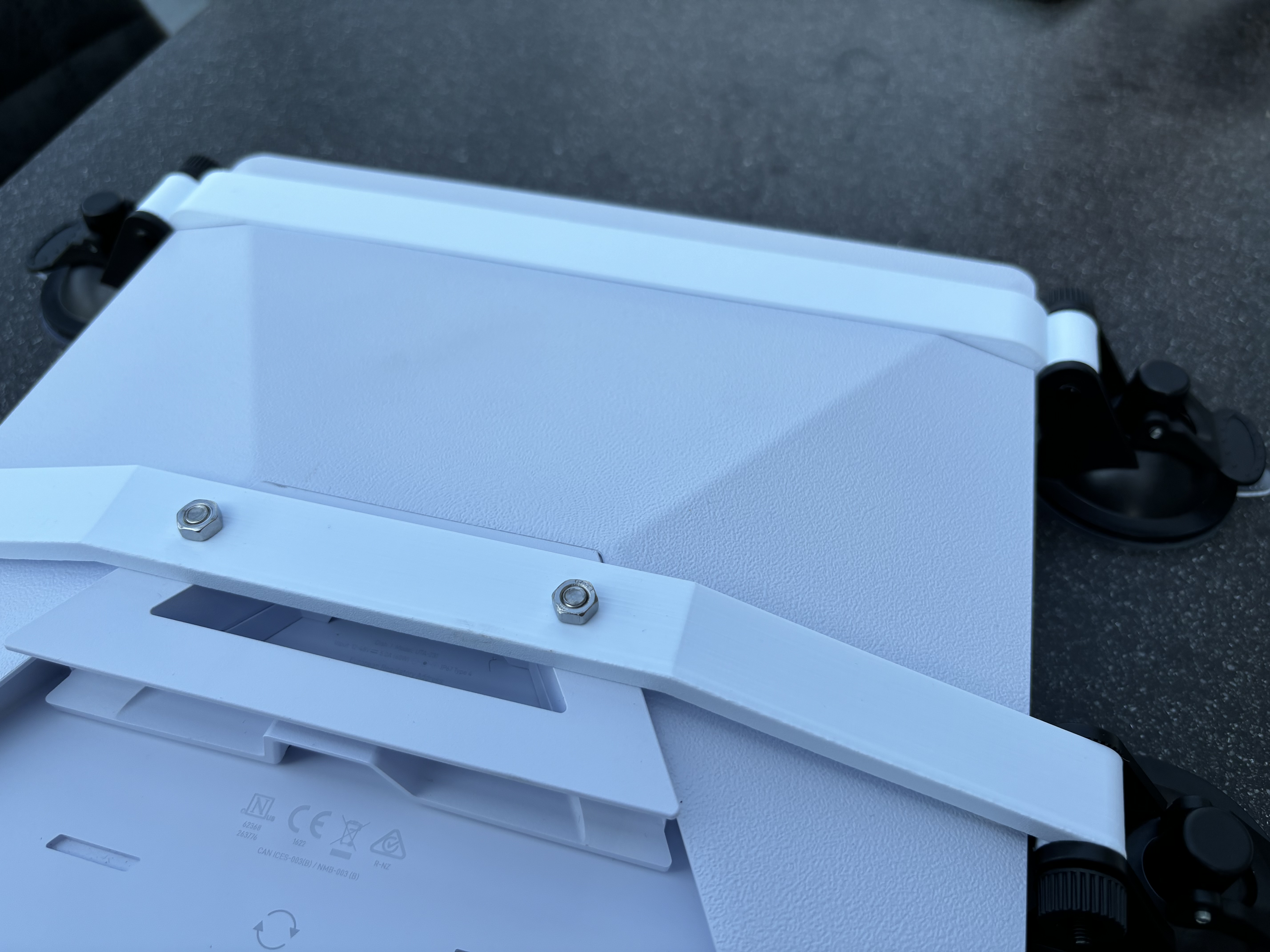 Starlink Mini Suction Cup Mount by SDeath | Download free STL model ...