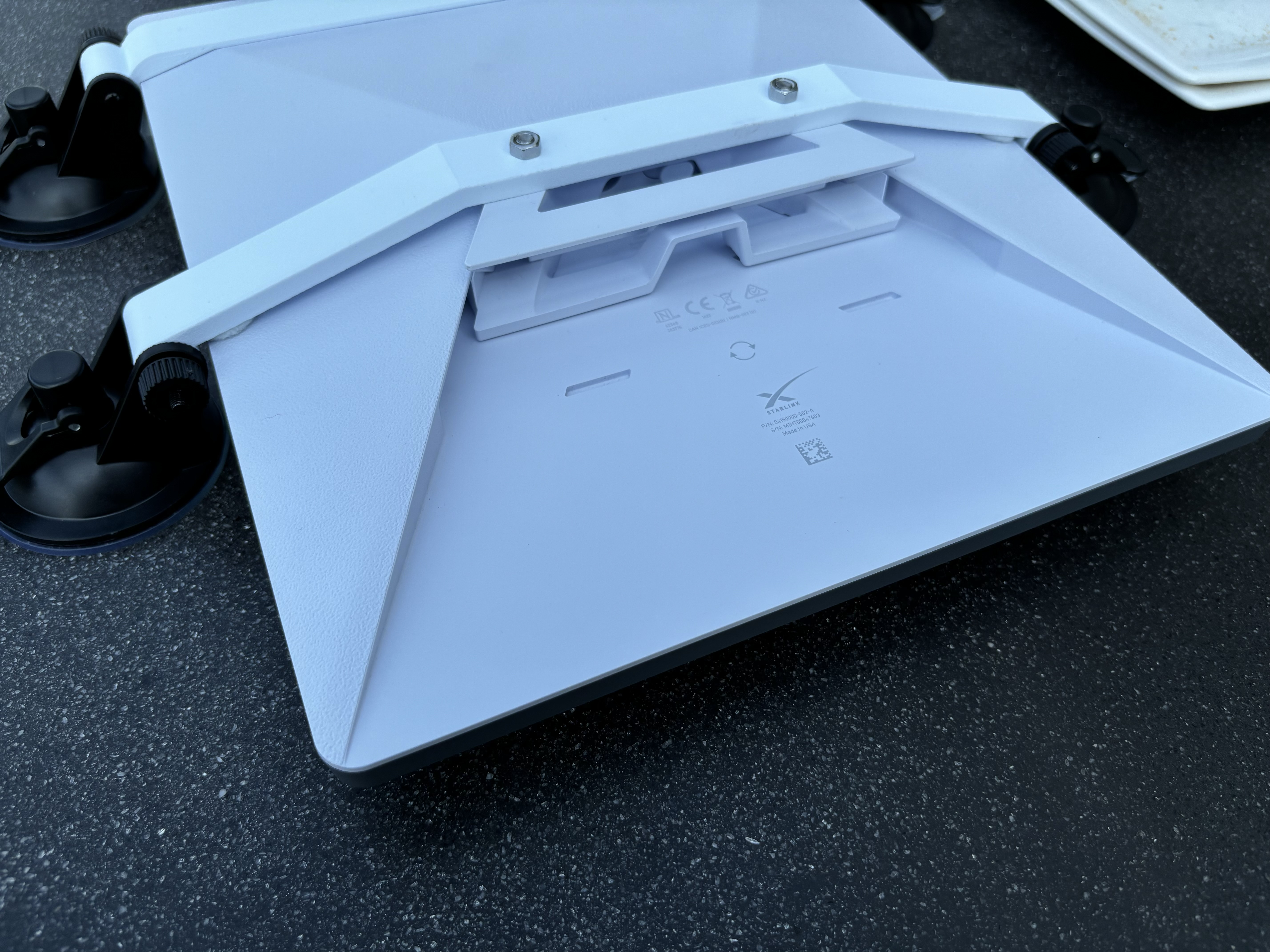 Starlink Mini Suction Cup Mount by SDeath | Download free STL model ...