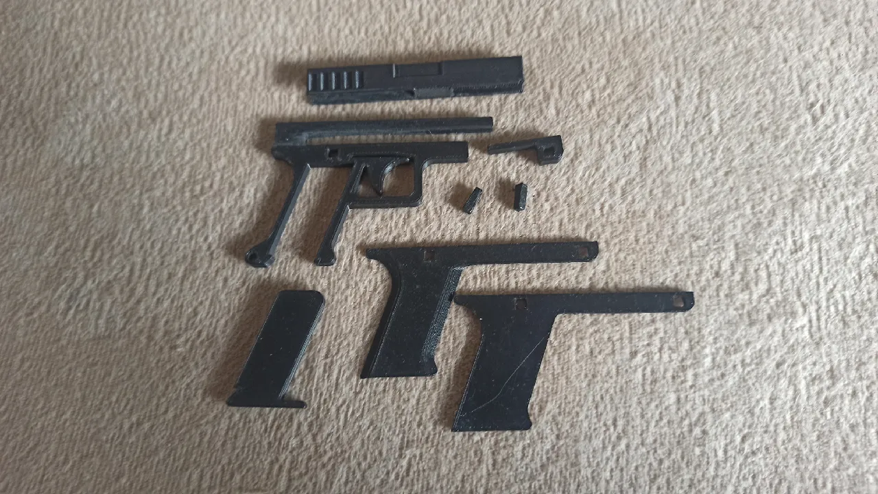 Keychain small gun by BramBy | Download free STL model | Printables.com