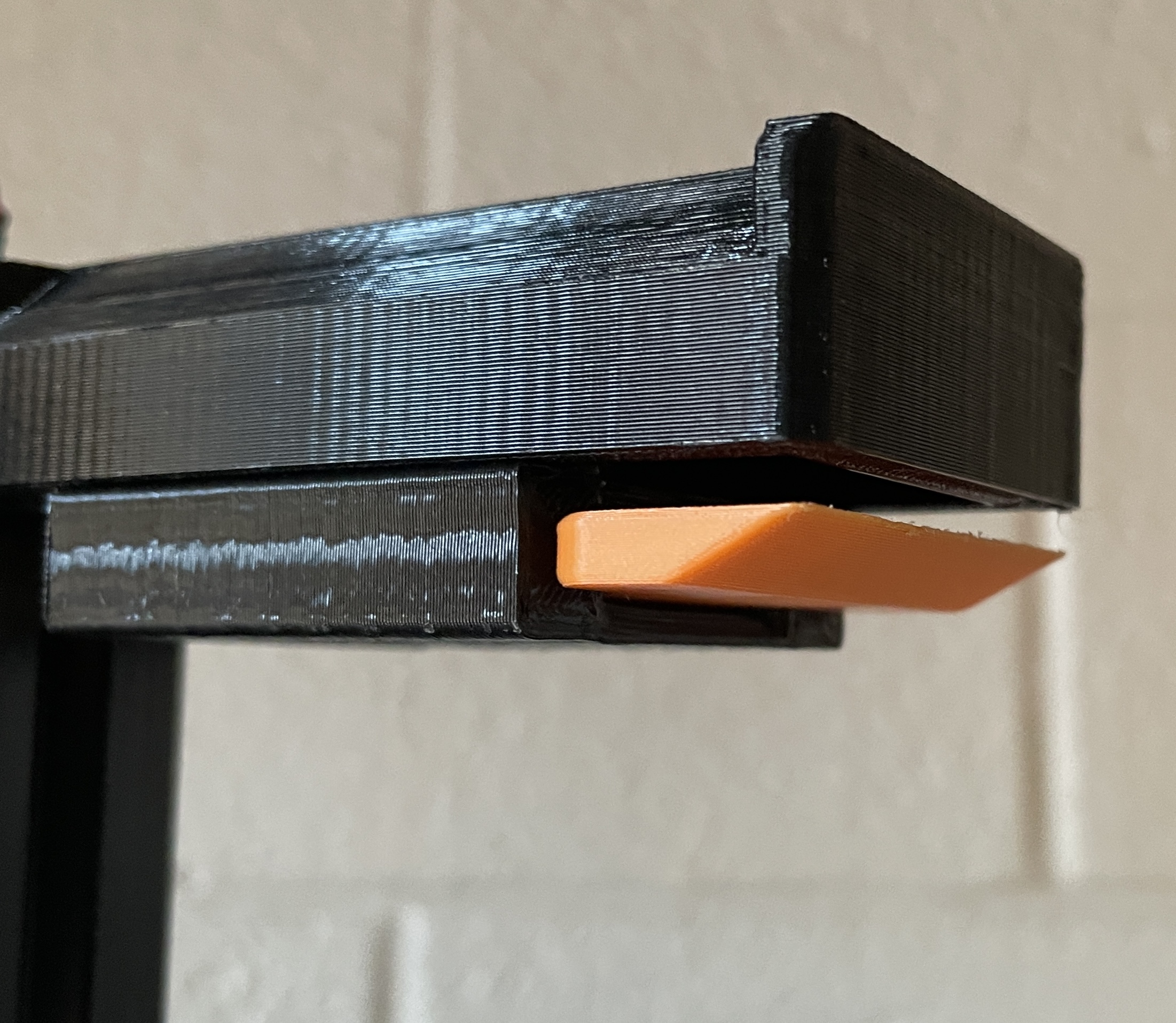 Magnetic Scraper for Prusa Mini by Austin Deegan | Download free STL ...