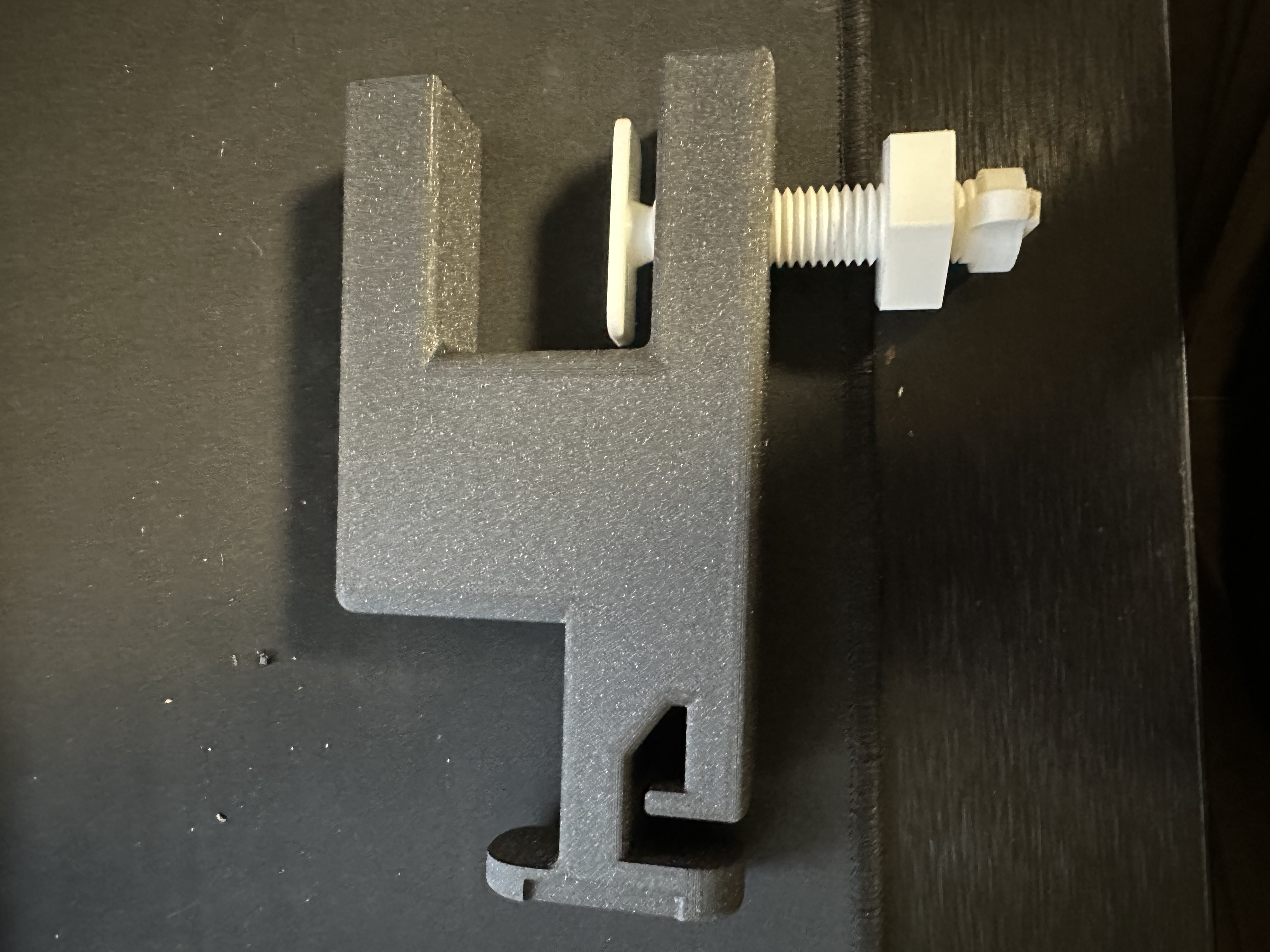 headphone mount for logitech g pro x headphone by Thunder90TW ...