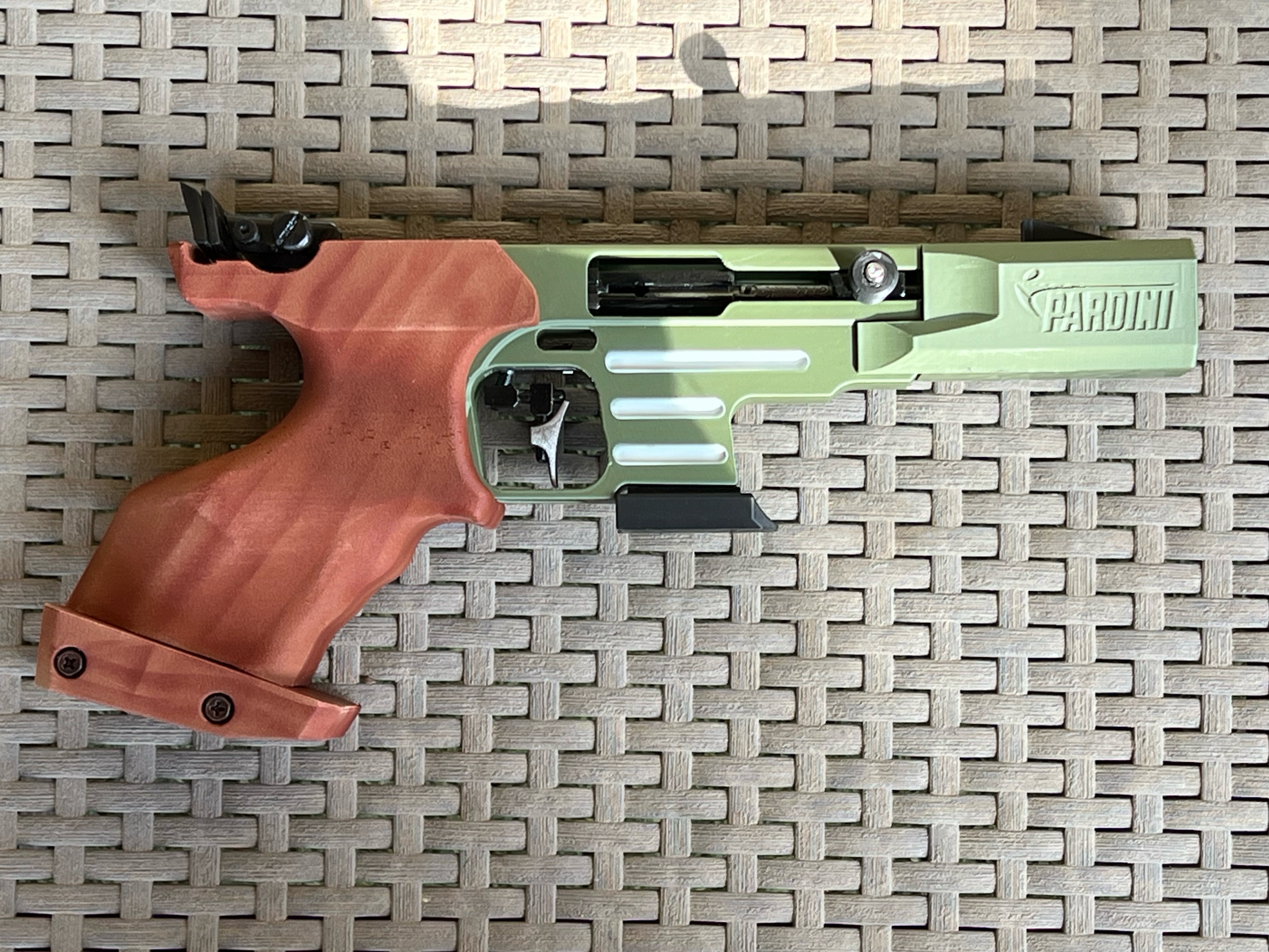 Pardini SP22 Rapid Fire Pistol by Grafit | Download free STL model ...