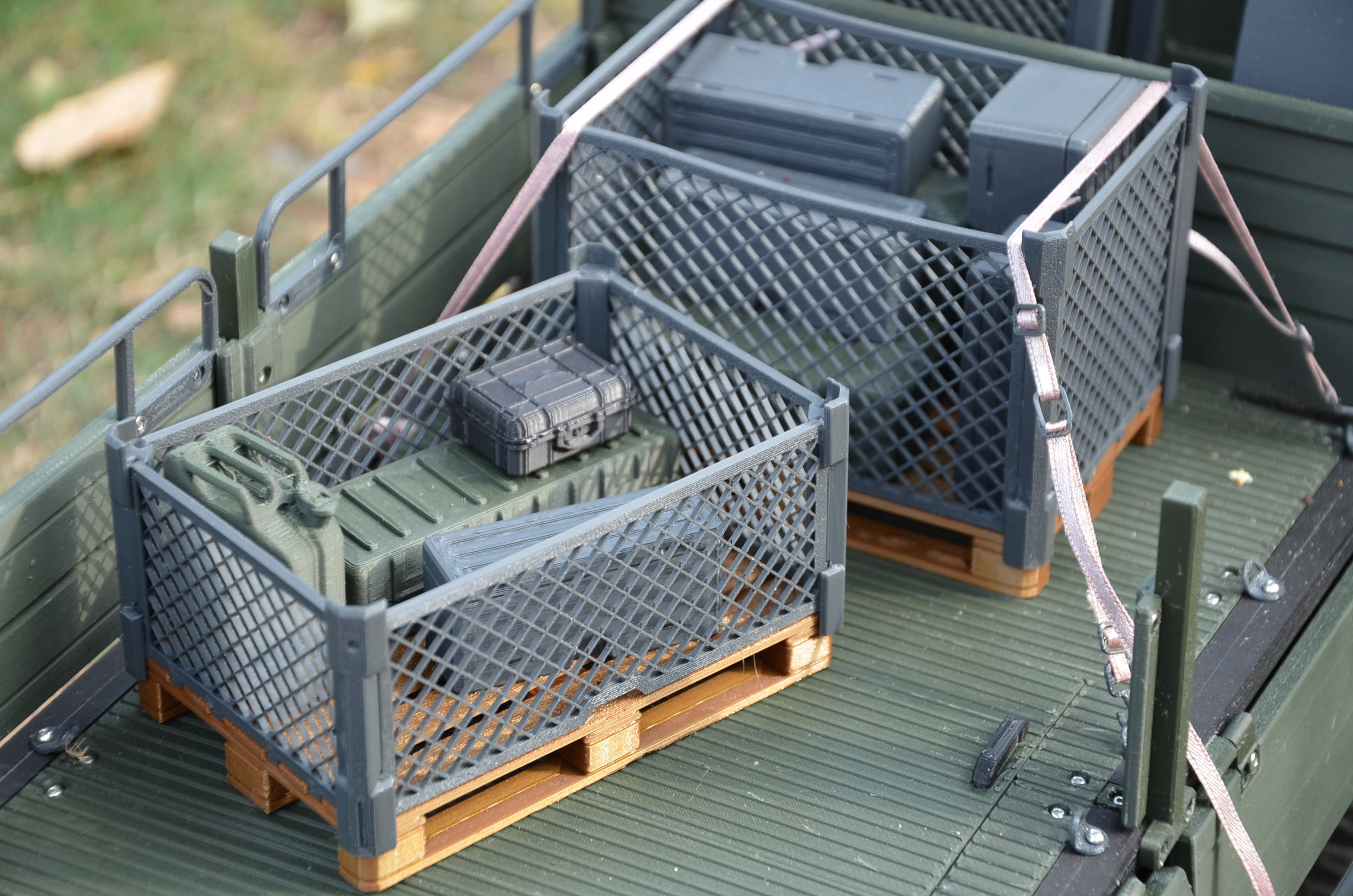 Euro Pallet Box Crate Scale 1/10 by firstgizmo | Download free STL ...