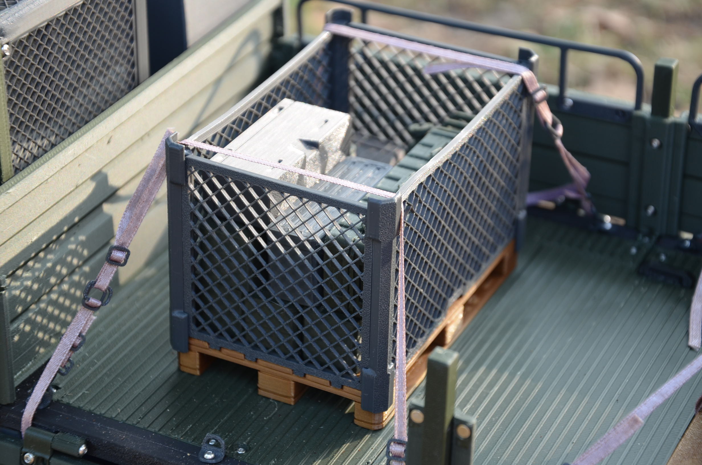 Euro Pallet Box Crate Scale 1/10 by firstgizmo | Download free STL ...