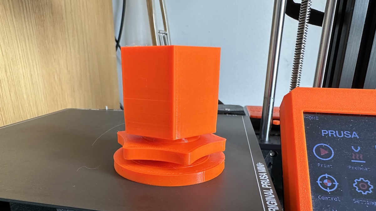 Camping table leg leveller by BertUK | Download free STL model ...