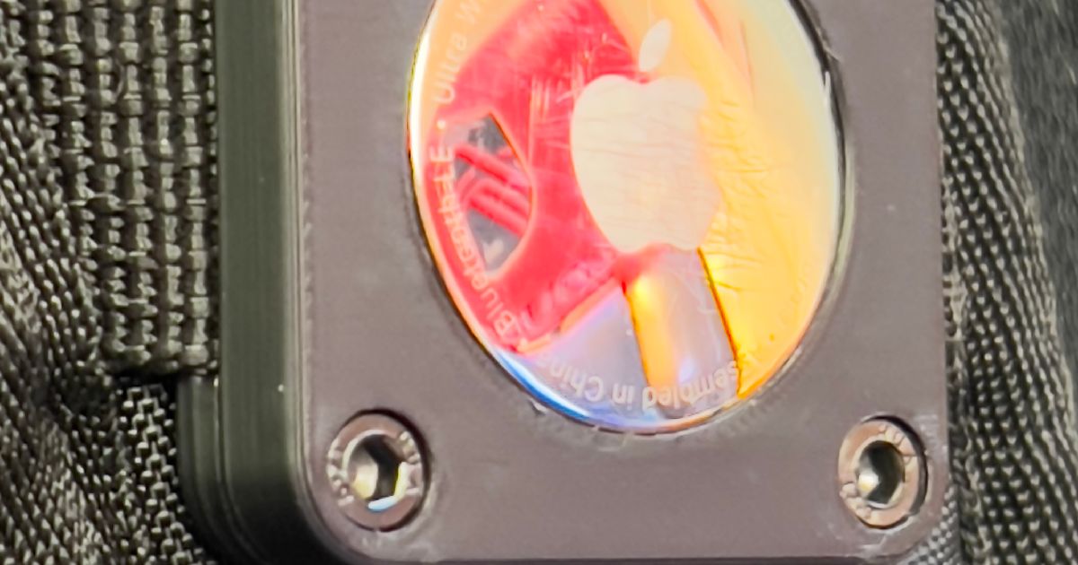 Backpack AirTag Holder by Phil Ecker | Download free STL model | Printables.com