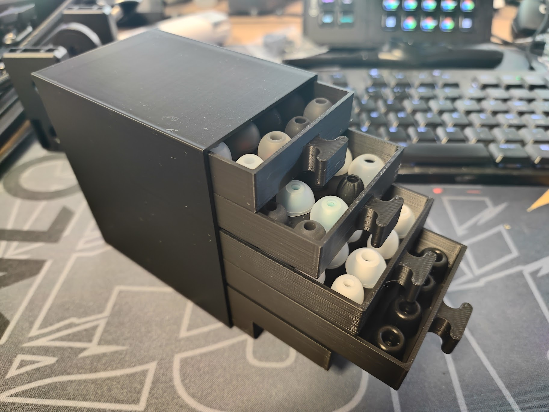 Small closet for iem tips por Jonathan Prt | Descargar modelo STL ...