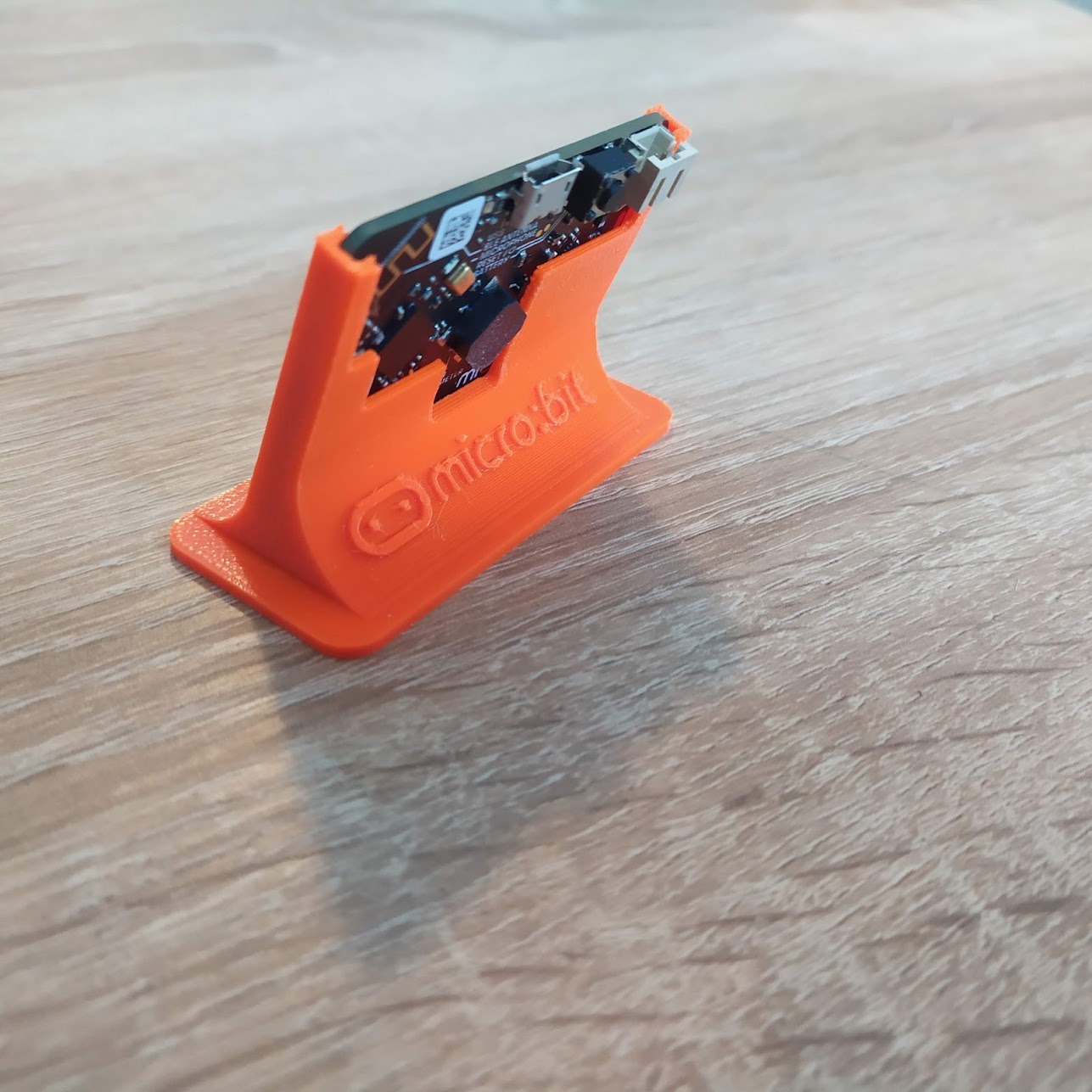 Micro:bit stand by JL Creative Studio | Download free STL model ...