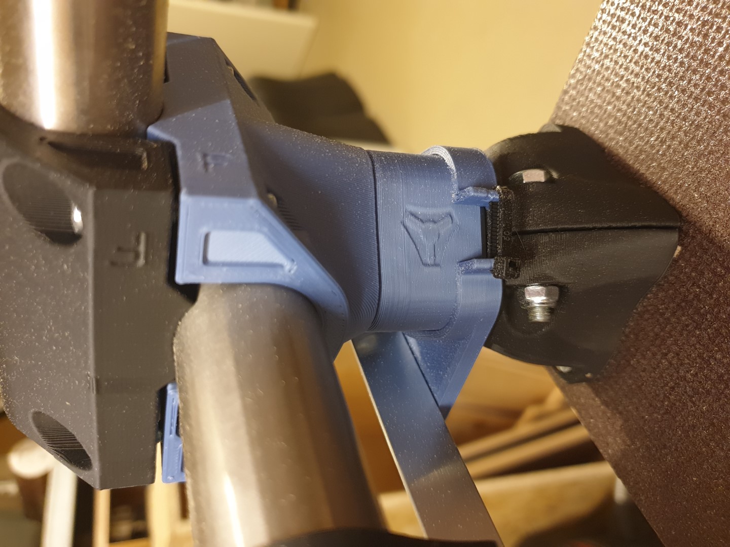 MPCNC Primo SnapOn Drag Chain Support by El_ThoRo | Download free STL ...