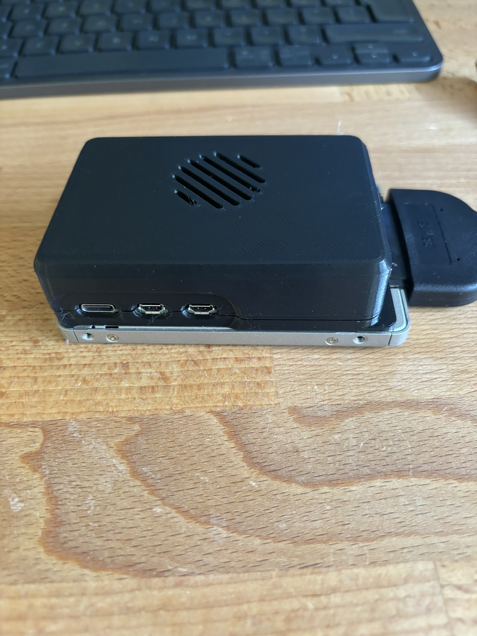 Raspberry Pi 5 Case SSD mount by nicolas0071998 | Download free STL ...