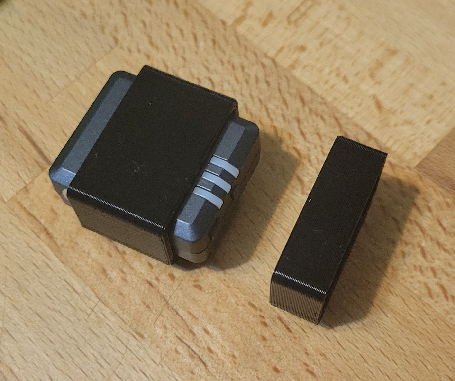 Ruko R111 remote ID battery strap mount by Todd Ferrante | Download ...