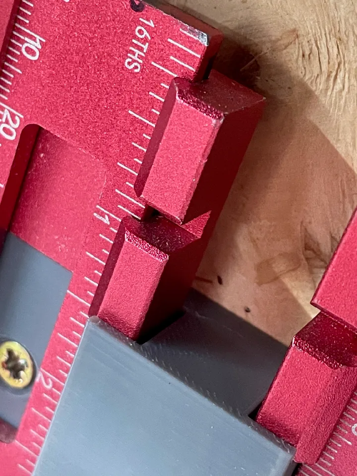 Holder for sliding ruler set wall mount by Ivar van Hartingsveldt ...