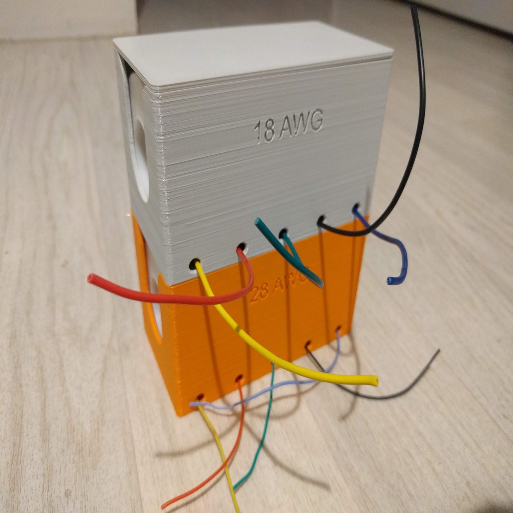 Wire Box stackable (striveday) by -Tyrael- | Download free STL model ...