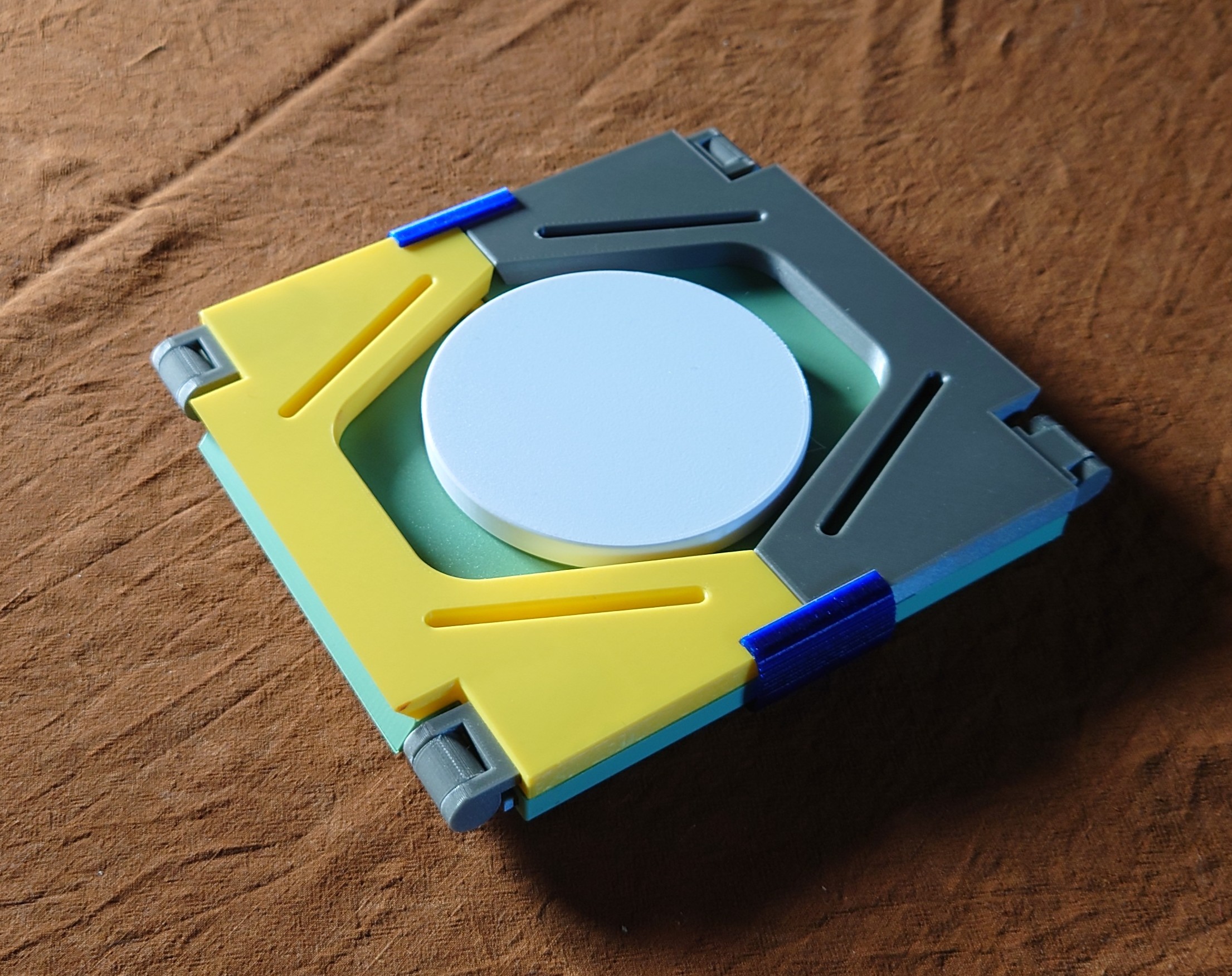 Foldable Table by gillis | Download free STL model | Printables.com