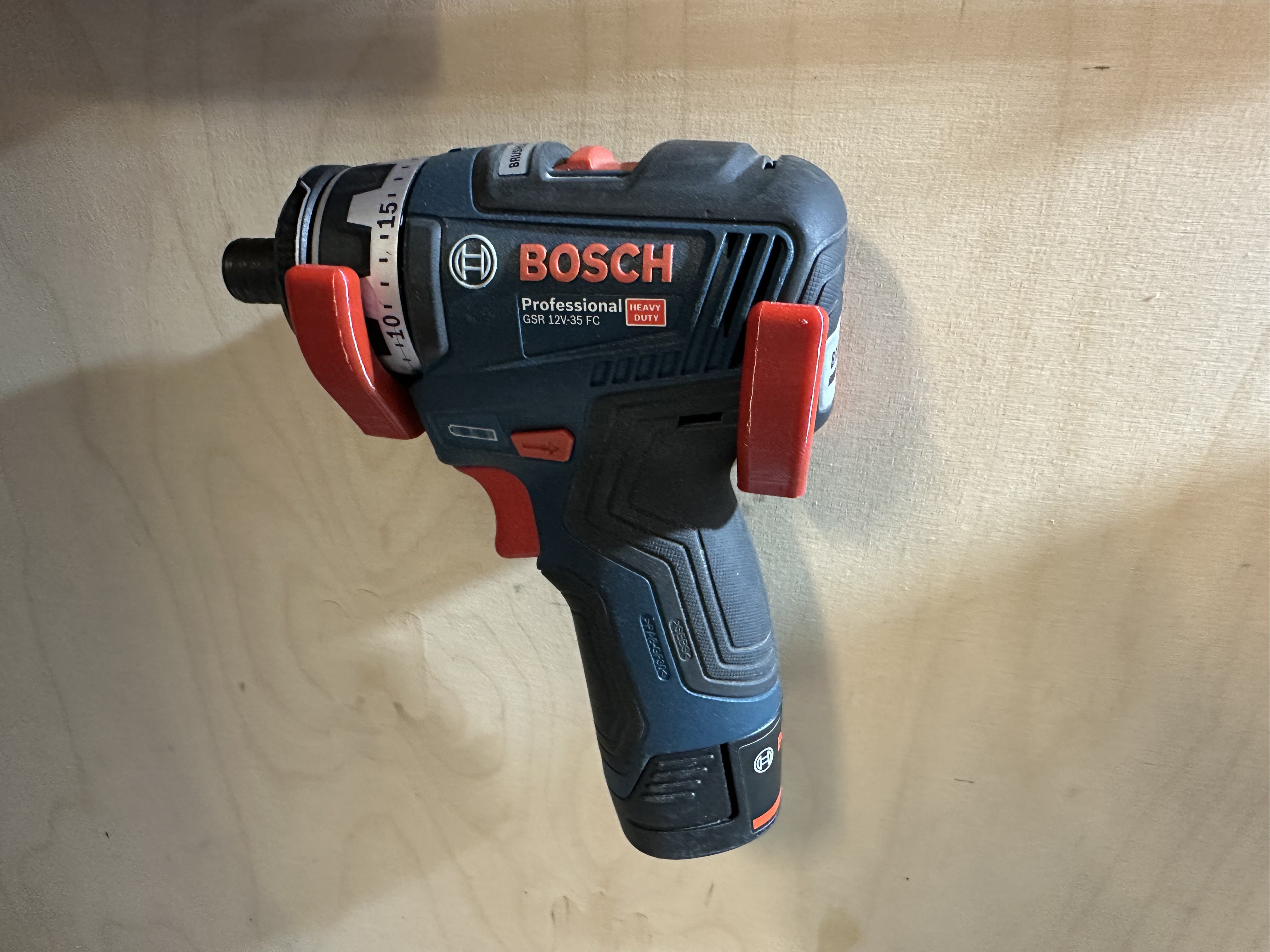 Bosch GSR 12v-35 Wallmount by MaBi | Download free STL model ...