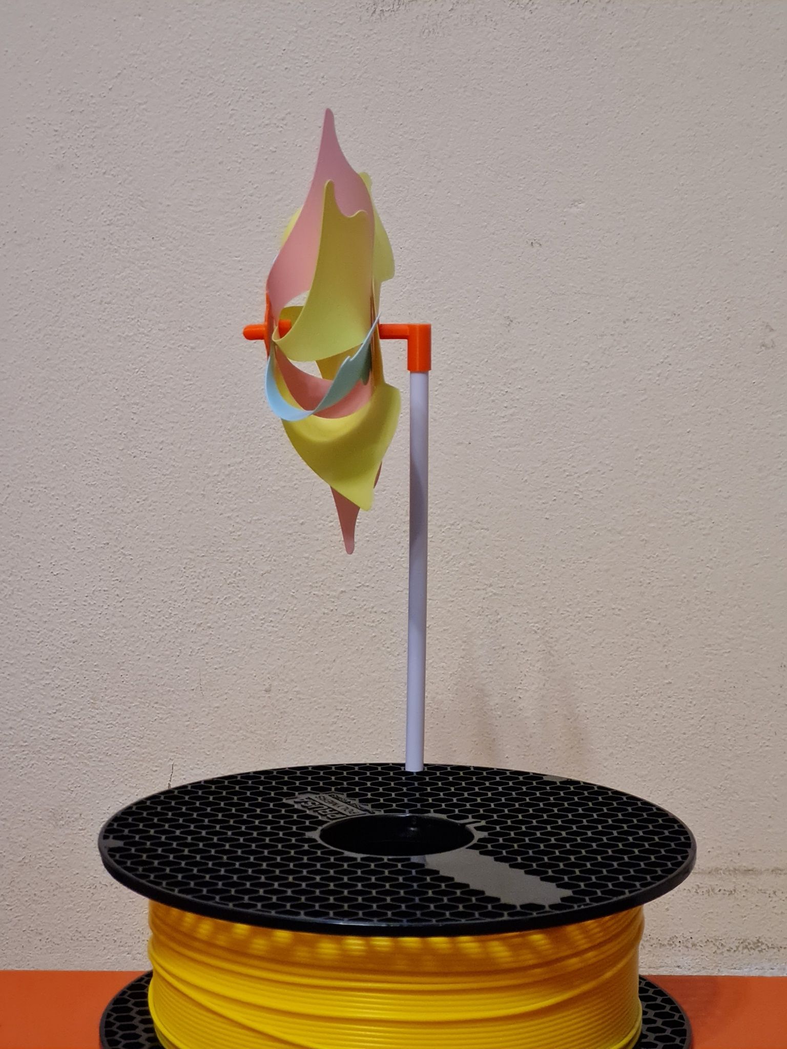 Colorful Pinwheel by Tomino | Download free STL model | Printables.com