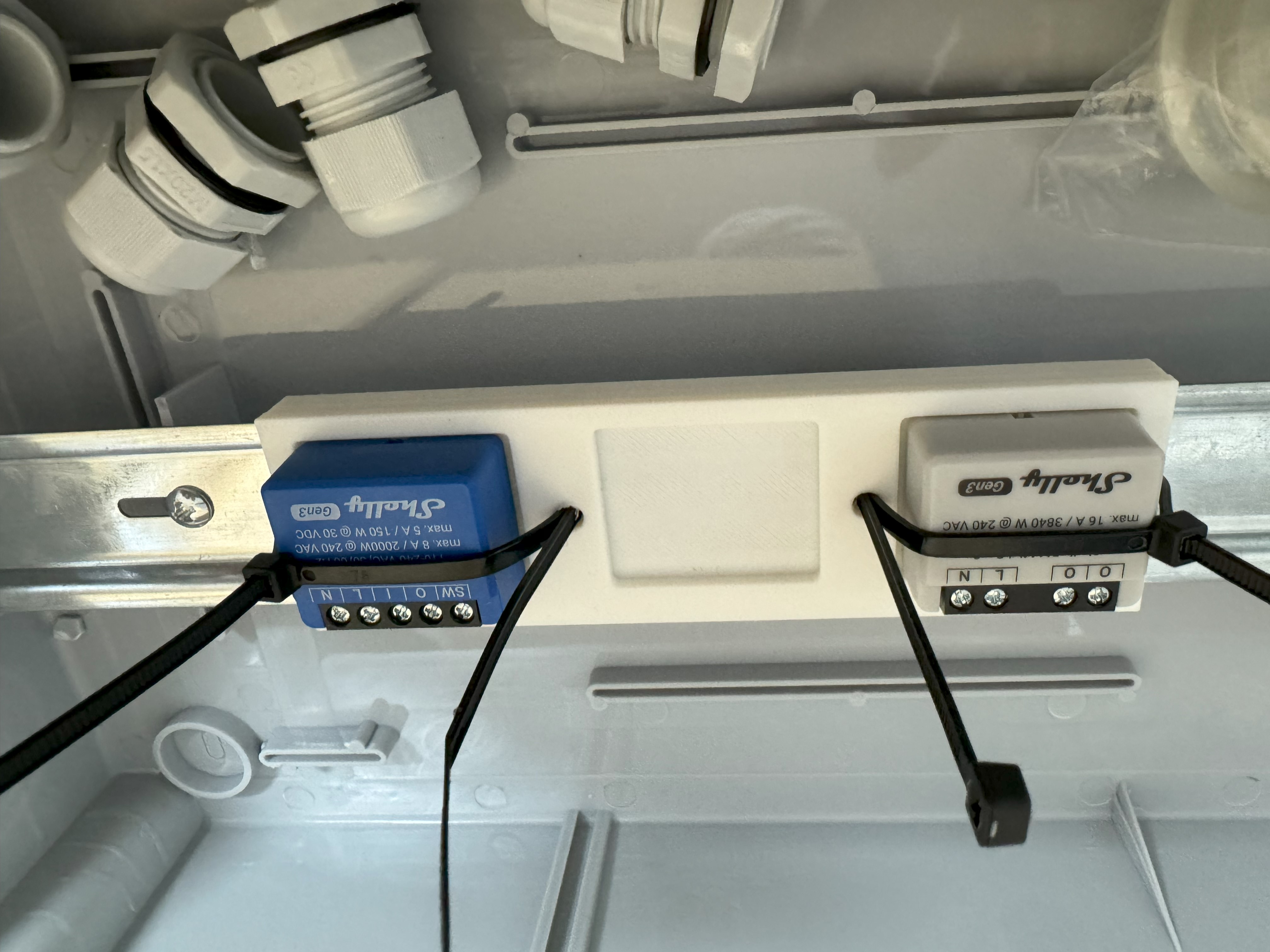 Shelly 1 Mini Gen3 Hutschienenhalter por Fischje | Descargar modelo STL ...