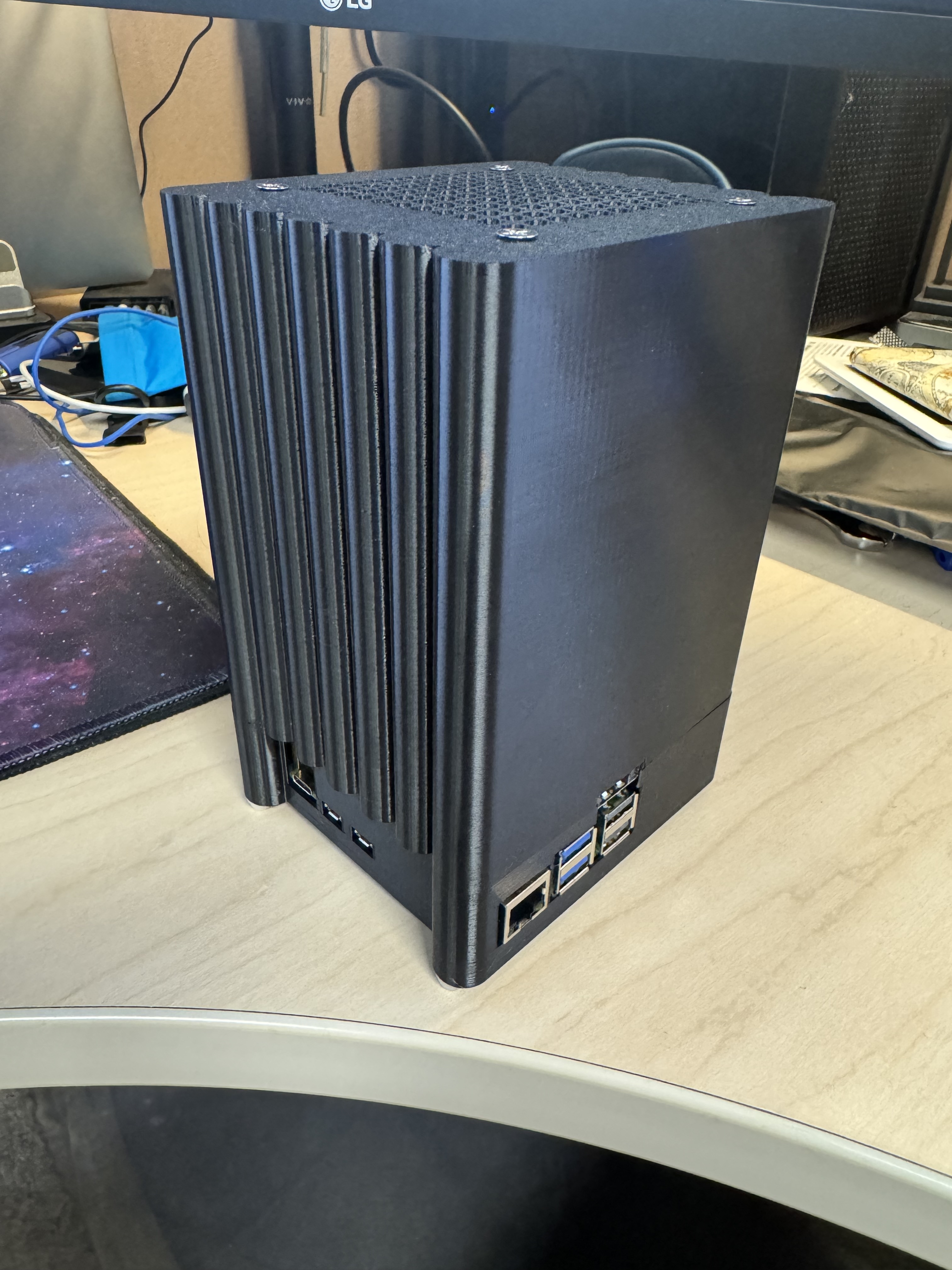 Radxa SATA HAT Case w/ 80mm fan por Patrick Friedel | Descargar modelo ...