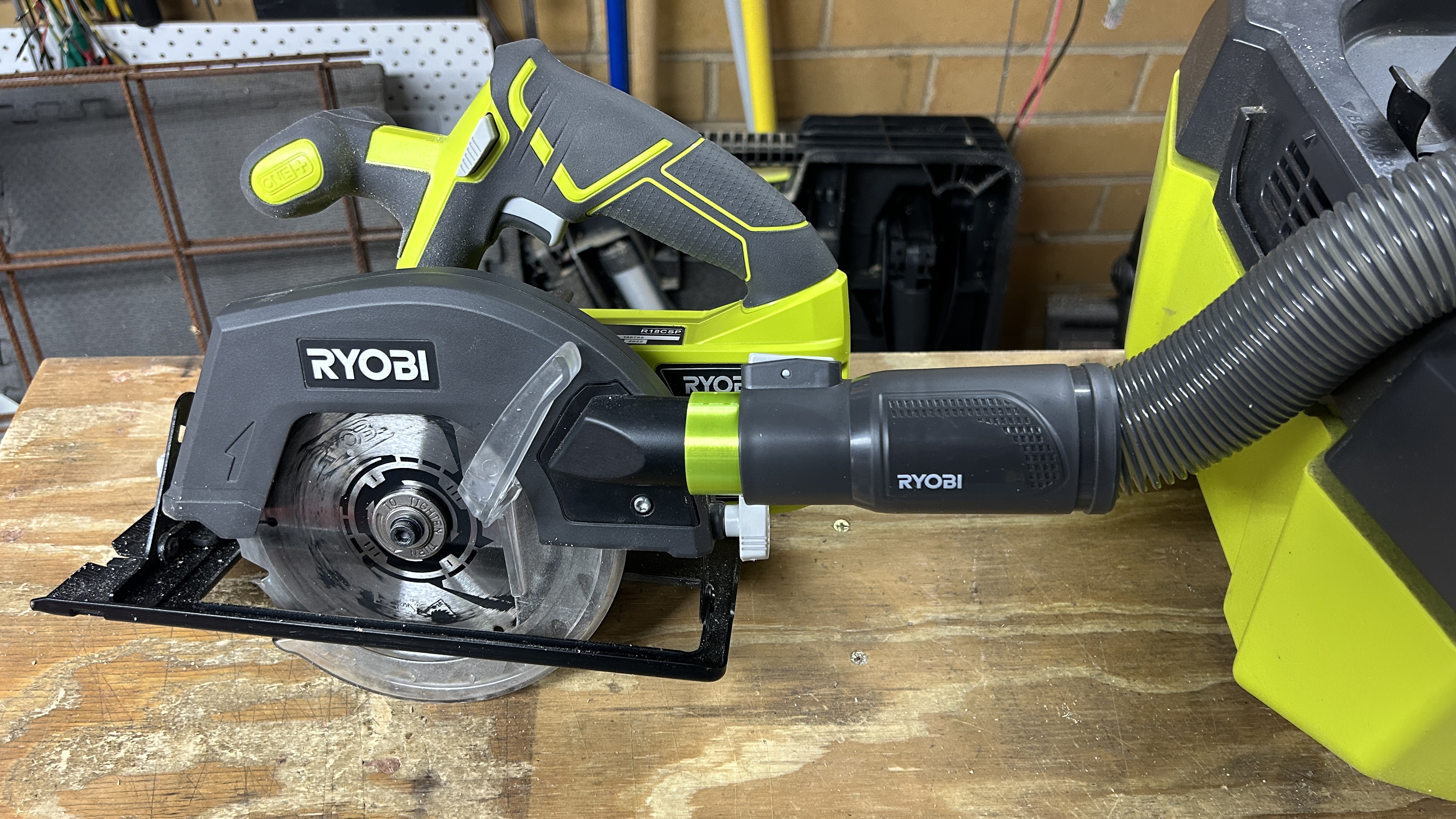 Ryobi Circular Saw Vacuum Adapter by Billd | Download free STL model ...